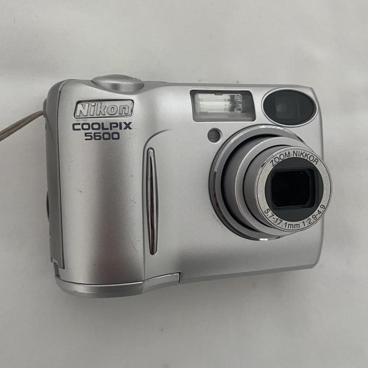 silver nikon coolpix E5600 digital camera . 5.1 mega... - Depop