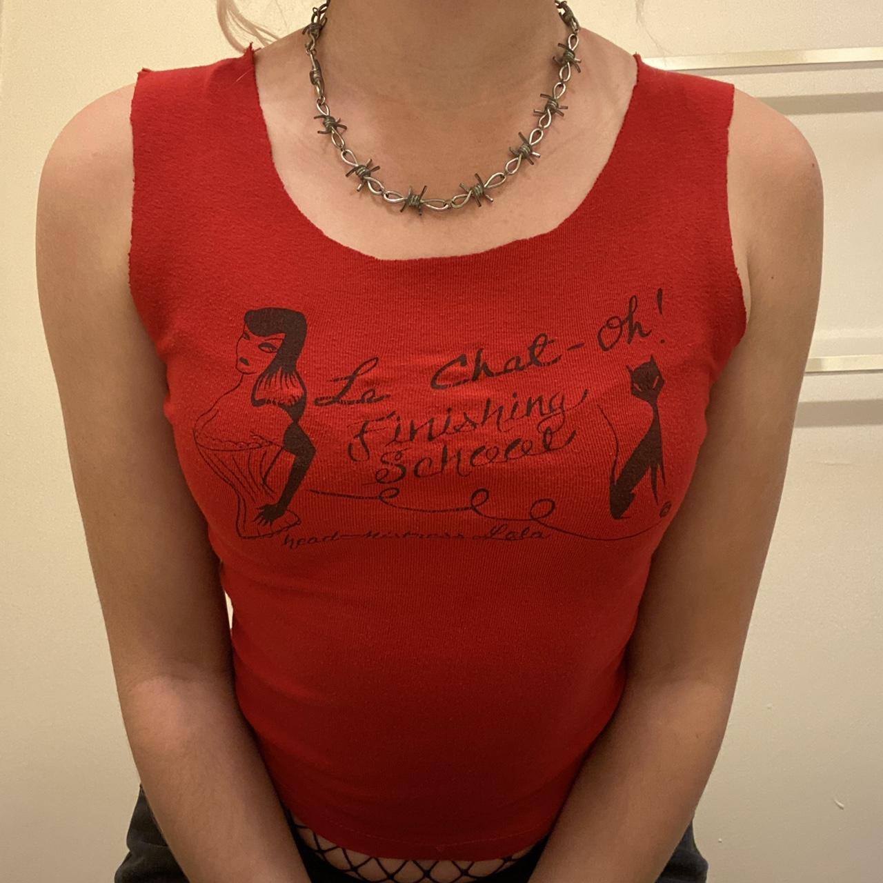💋♥️Early 2000s Red Graphic High Neck Tank... - Depop
