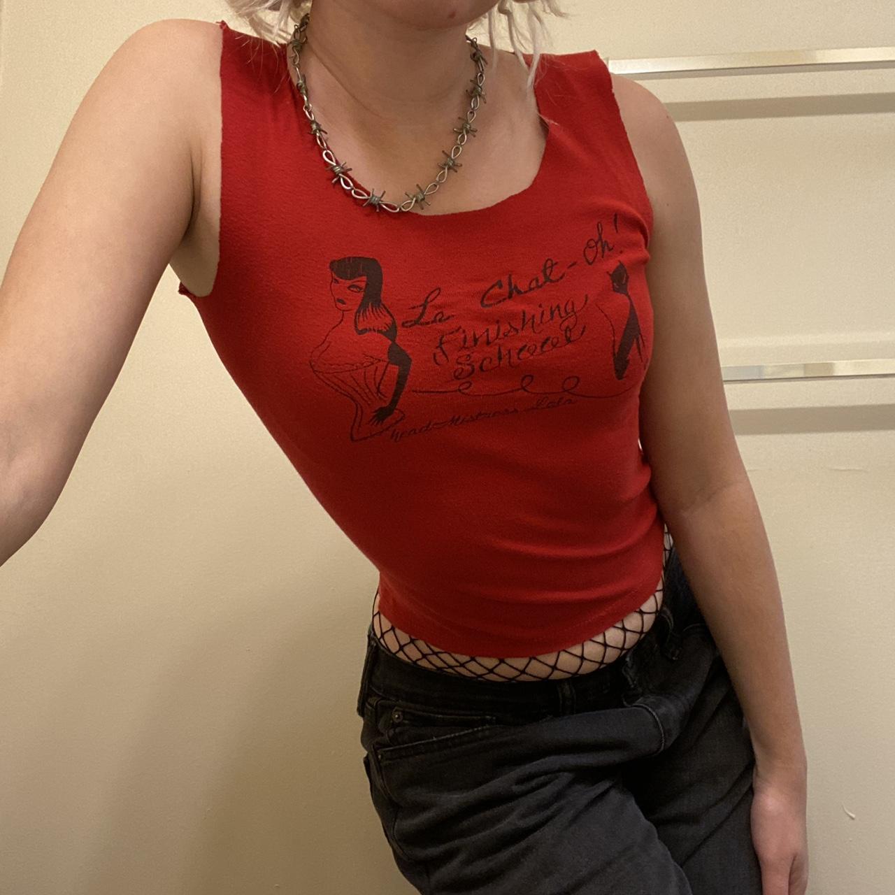💋♥️Early 2000s Red Graphic High Neck Tank... - Depop