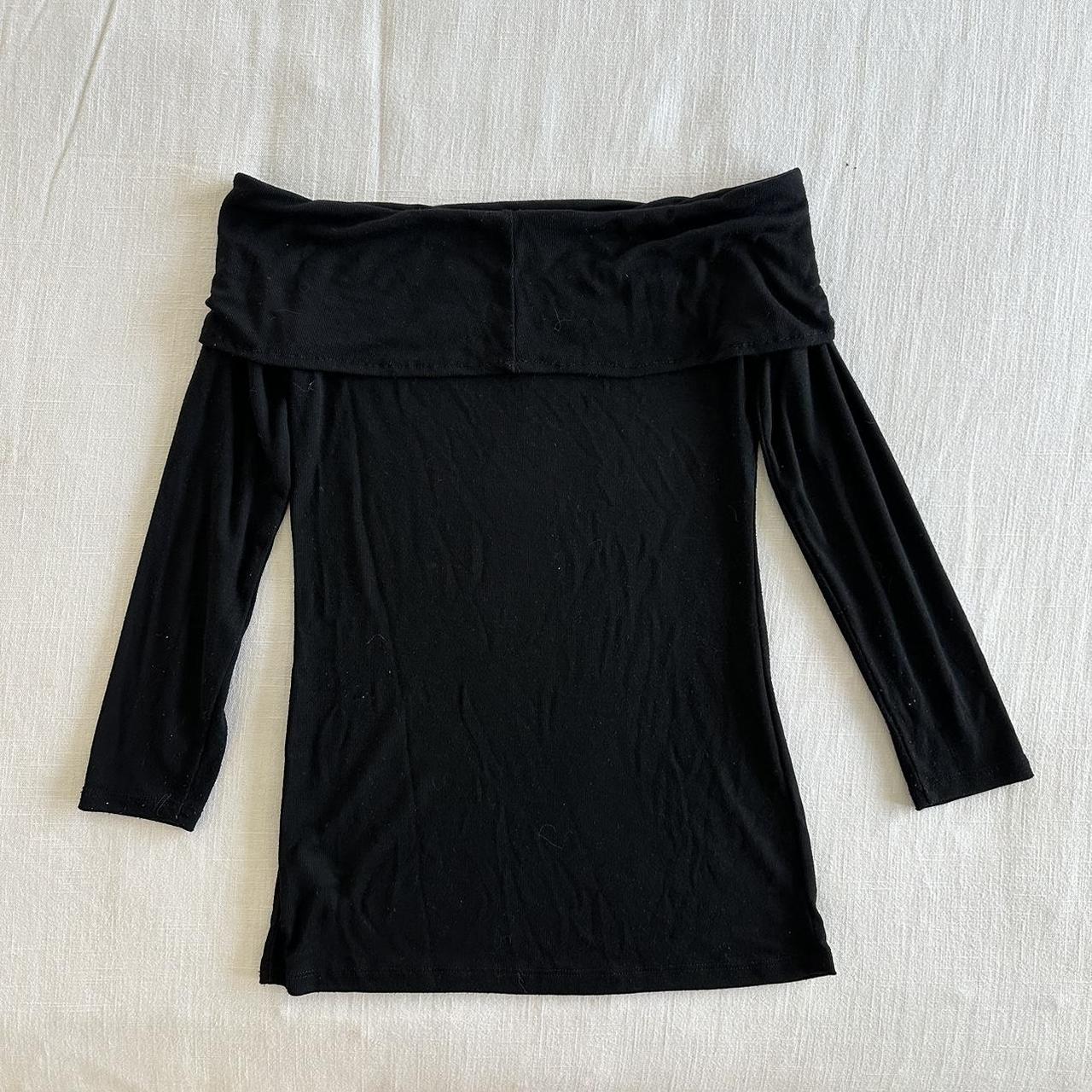 Black Y2K Old Navy off the shoulder fold over... - Depop