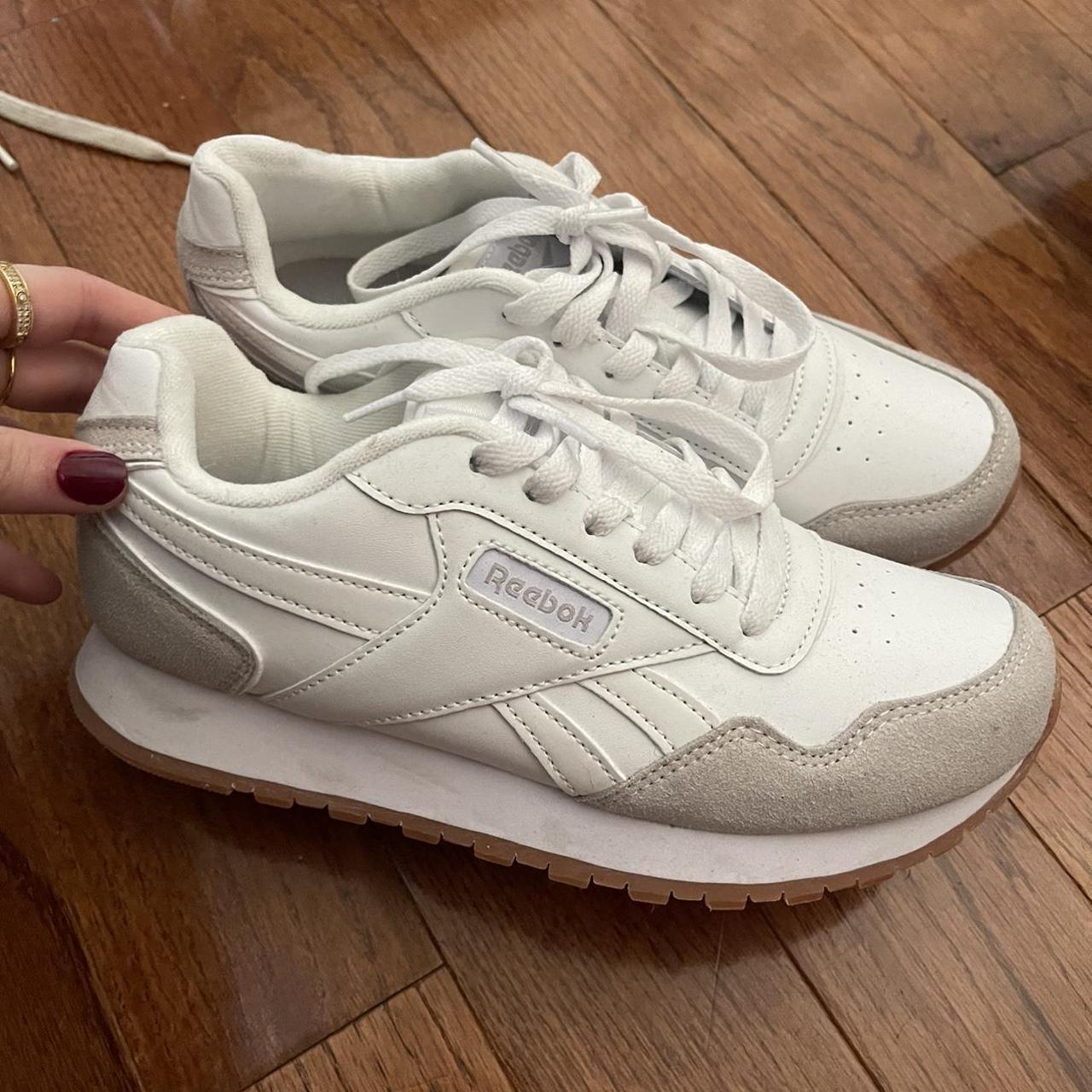 White reeboks Brand new Womens size 7 - Depop