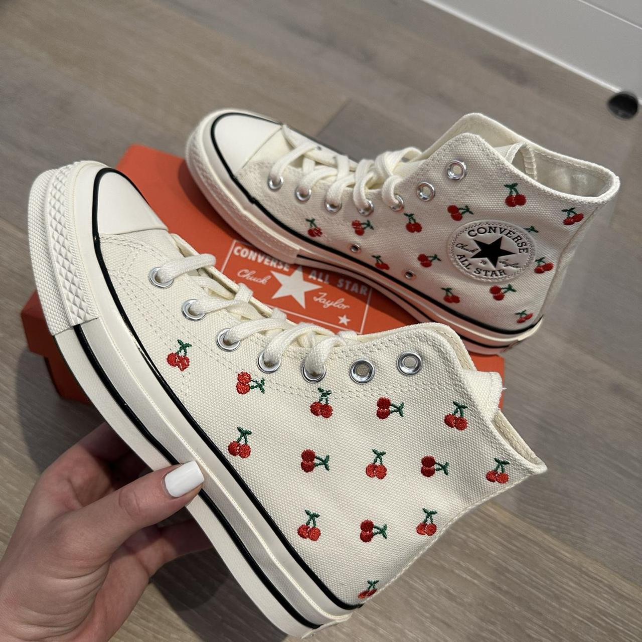 Converse chuck 70 hi cherry trainers in cream. Size... - Depop