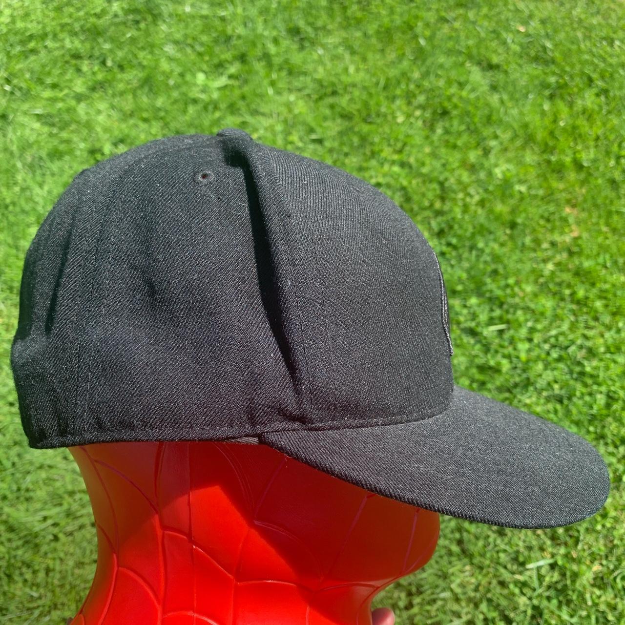 Volcom Men's Black Hat | Depop