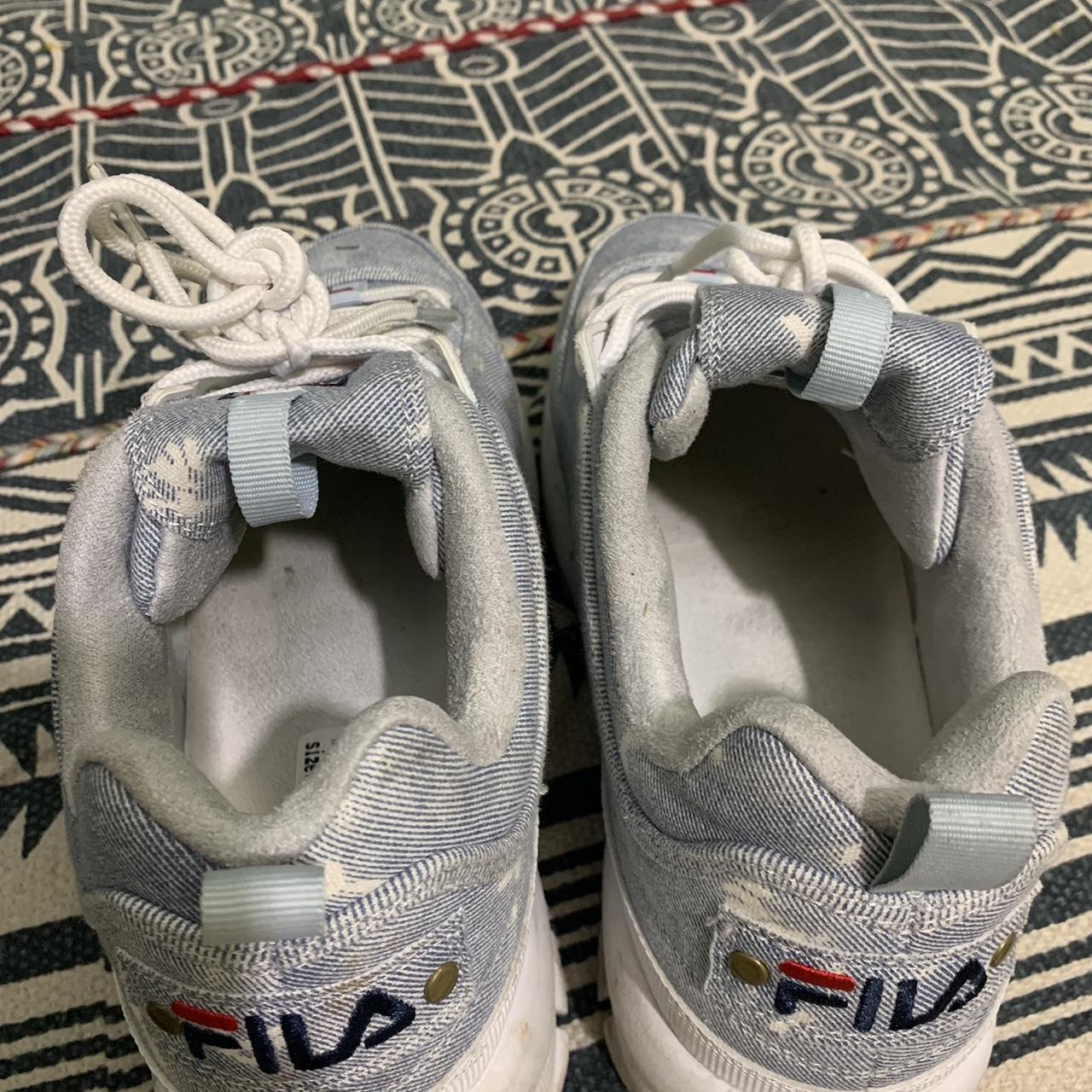 Fila Denim style shoes Good Condition, has scuffing... - Depop