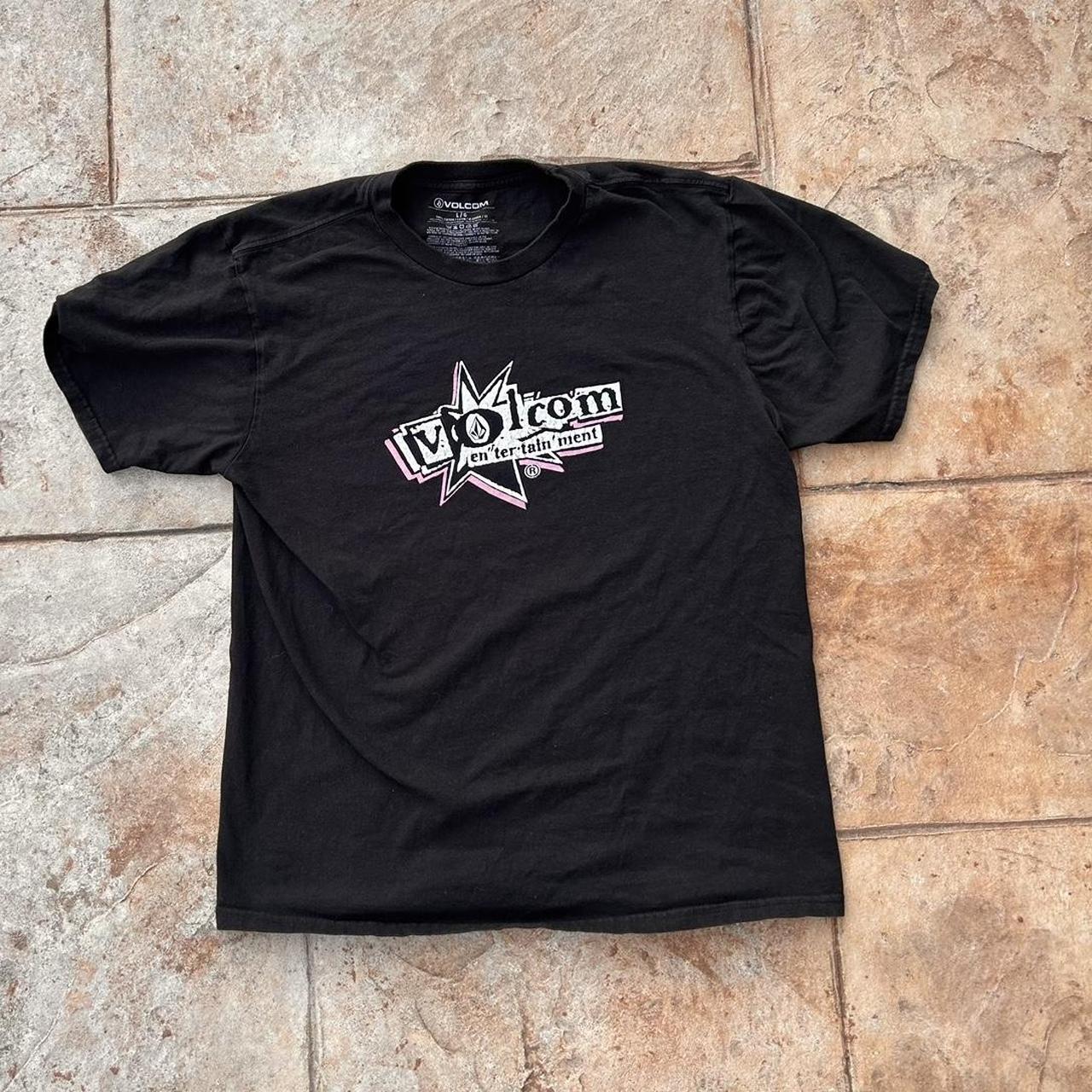 volcom entertainment t shirt size large - Depop