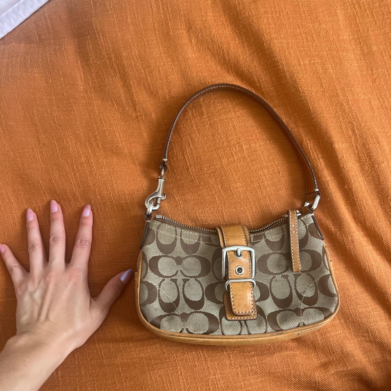 Early 2000s Coach Purse! - she’s been through a lot... - Depop