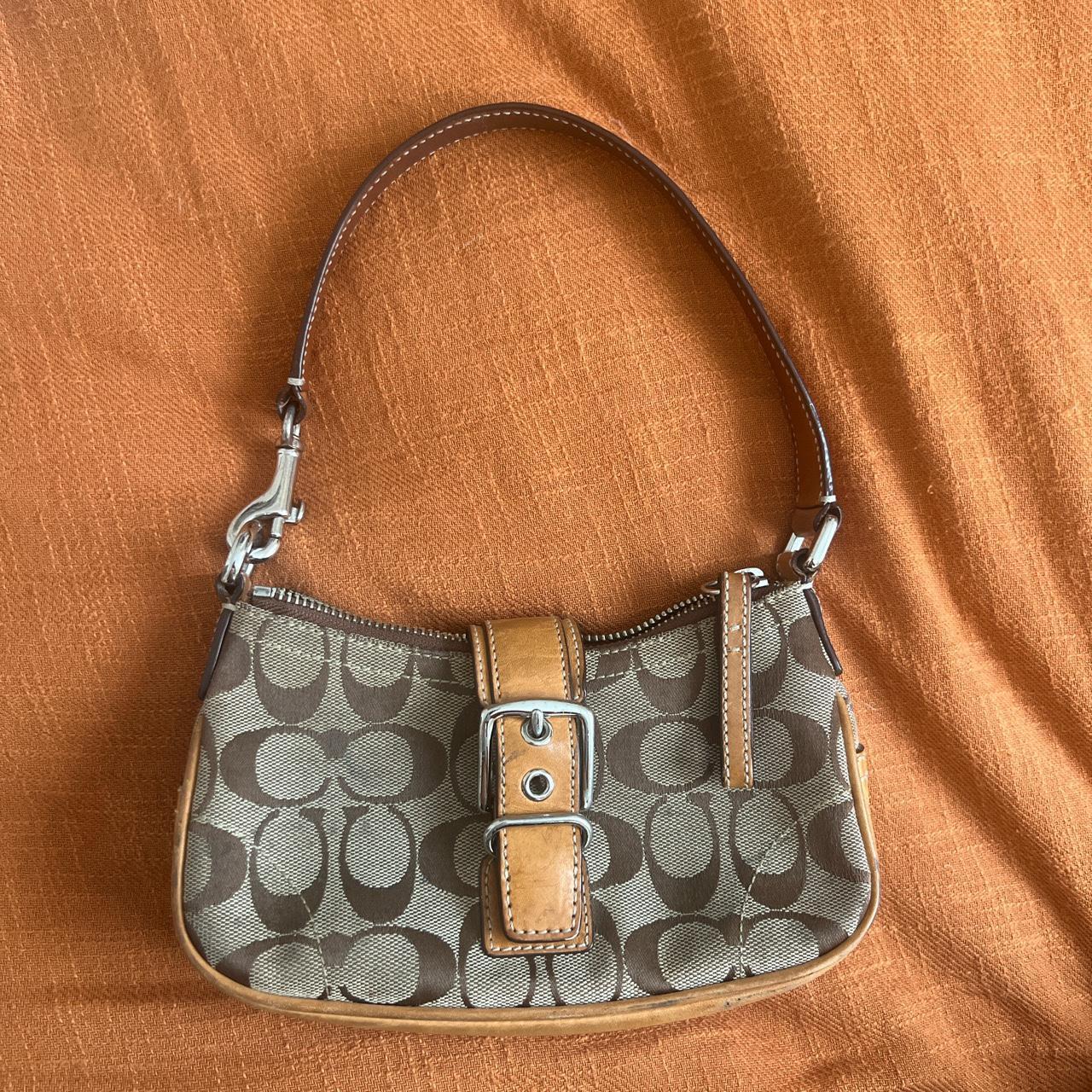 Early 2000s Coach Purse! - she’s been through a lot... - Depop