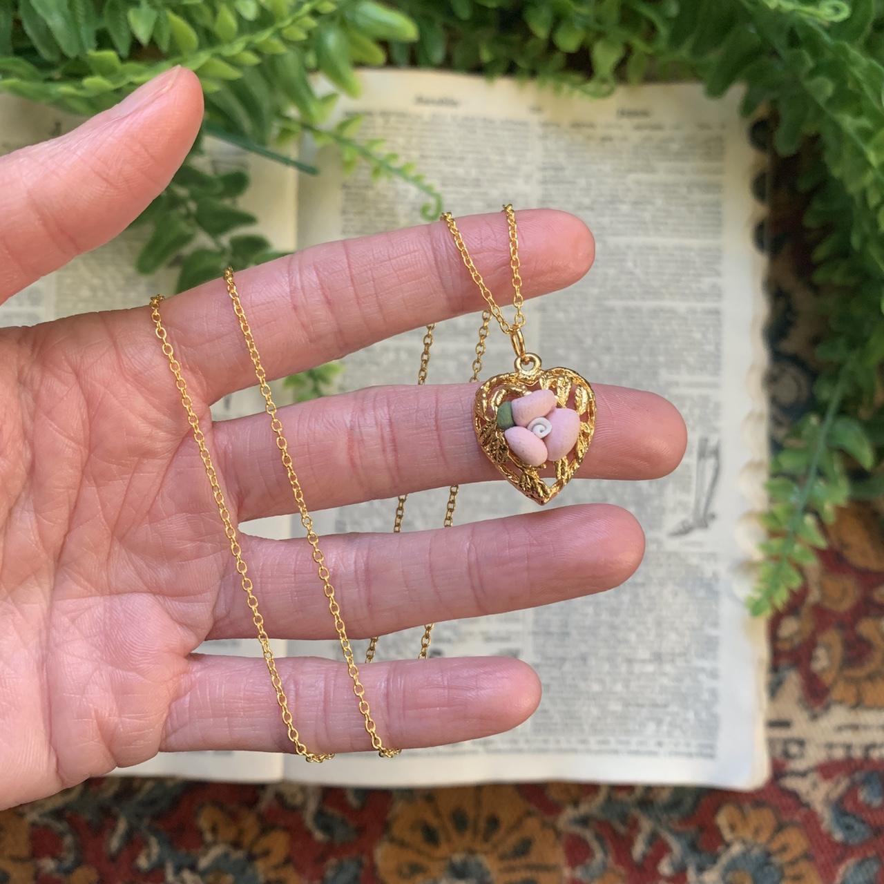 Victorian Rose Heart Amulet 🥀🕯🍂 The most darling... - Depop