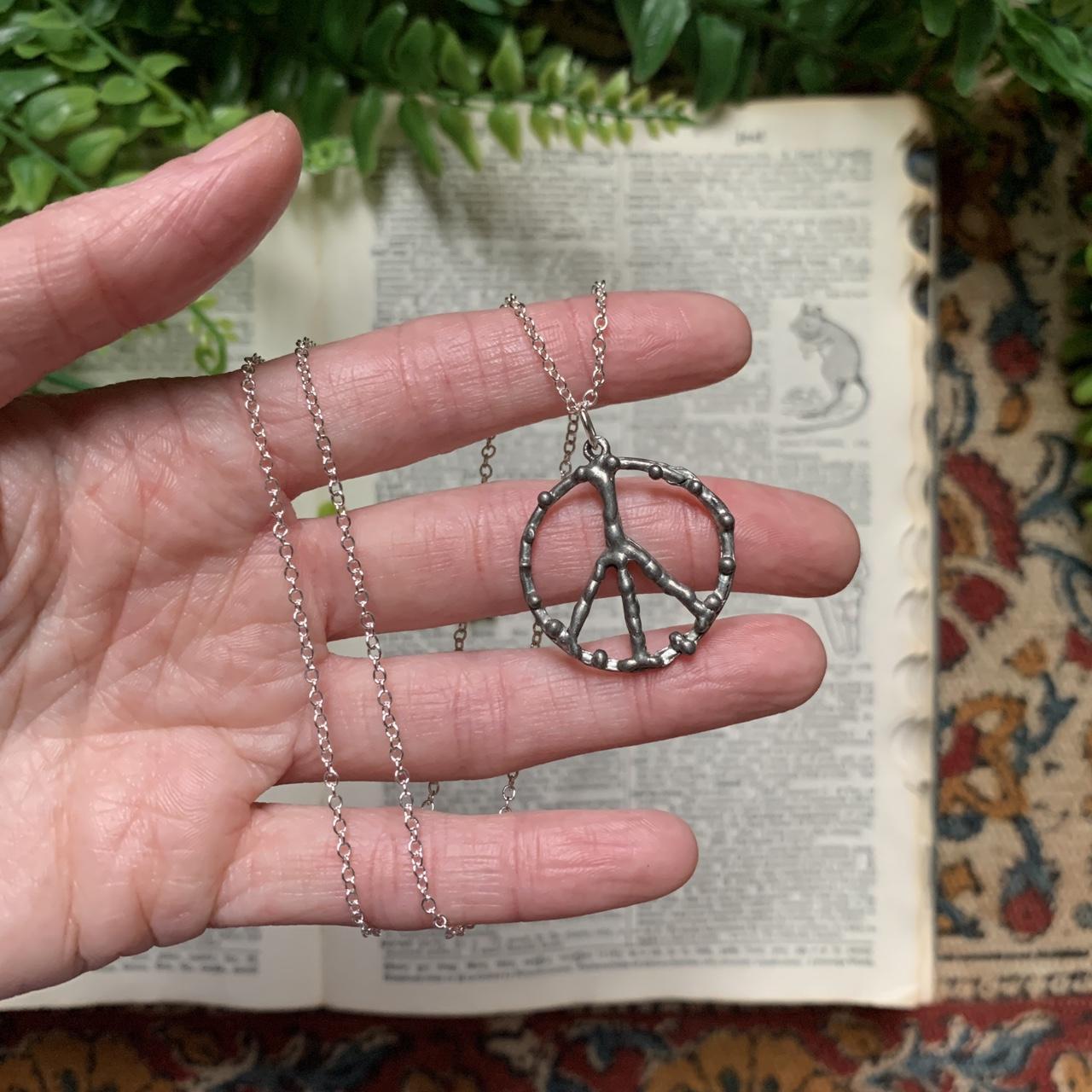 Dripping Silver Peace Sign 🕯️🥀🕯️ Incredibly unique... - Depop