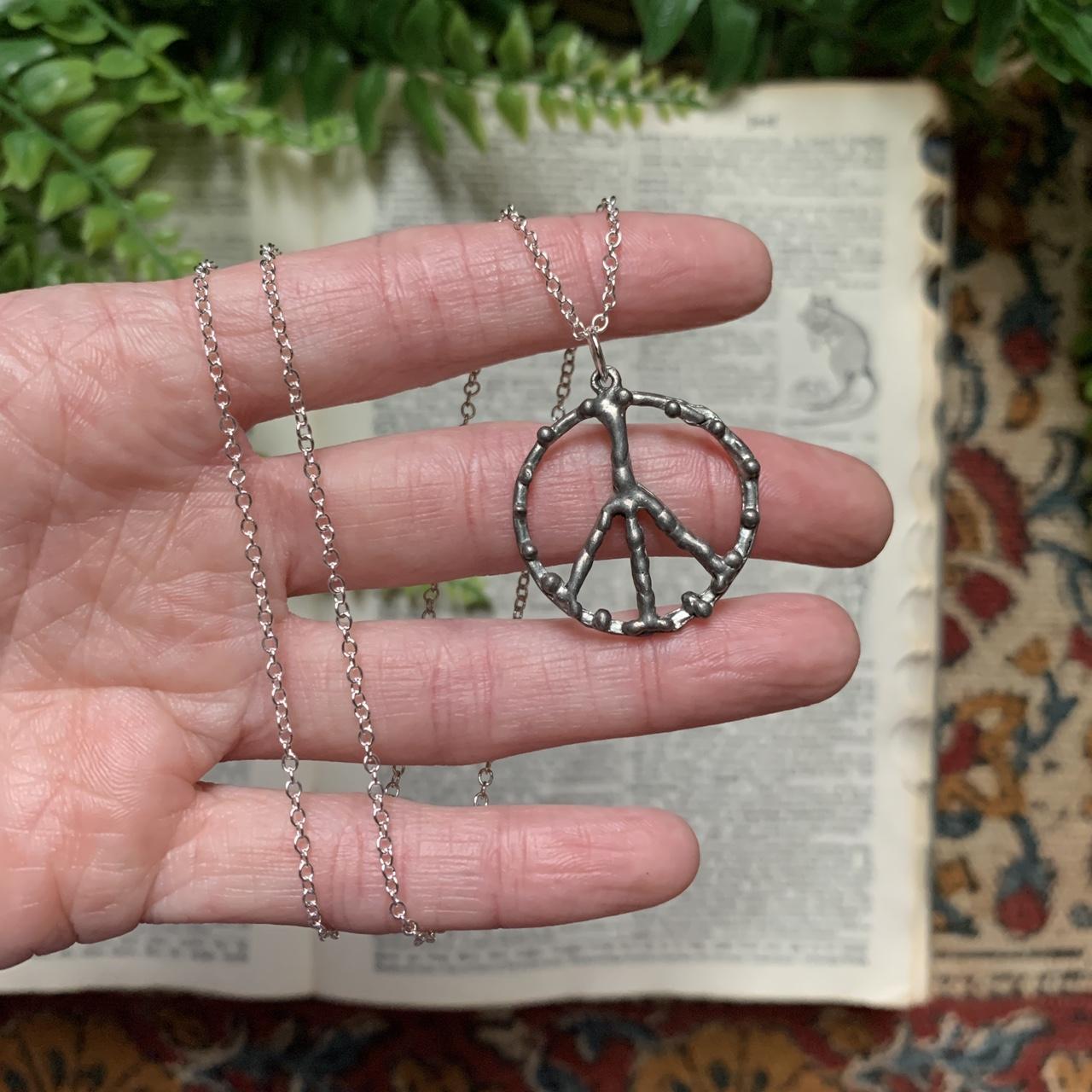 Dripping Silver Peace Sign 🕯️🥀🕯️ Incredibly unique... - Depop