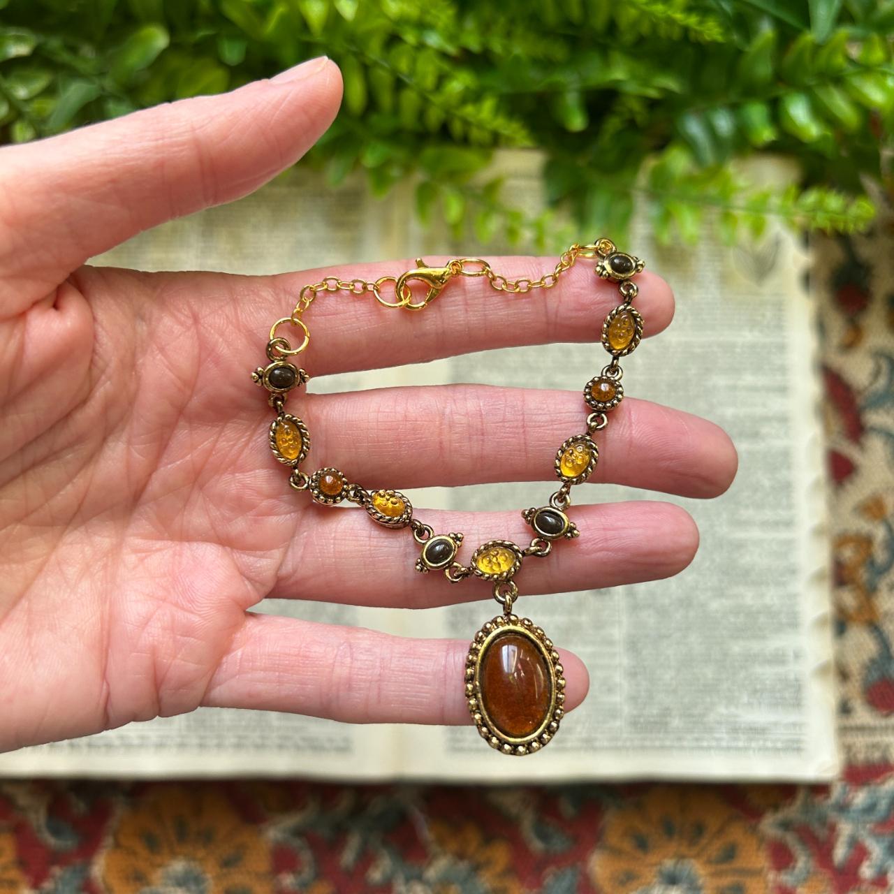 Vintage Honey Amber Charm Bracelet 🥀🕯️🍂🍯 The most... - Depop