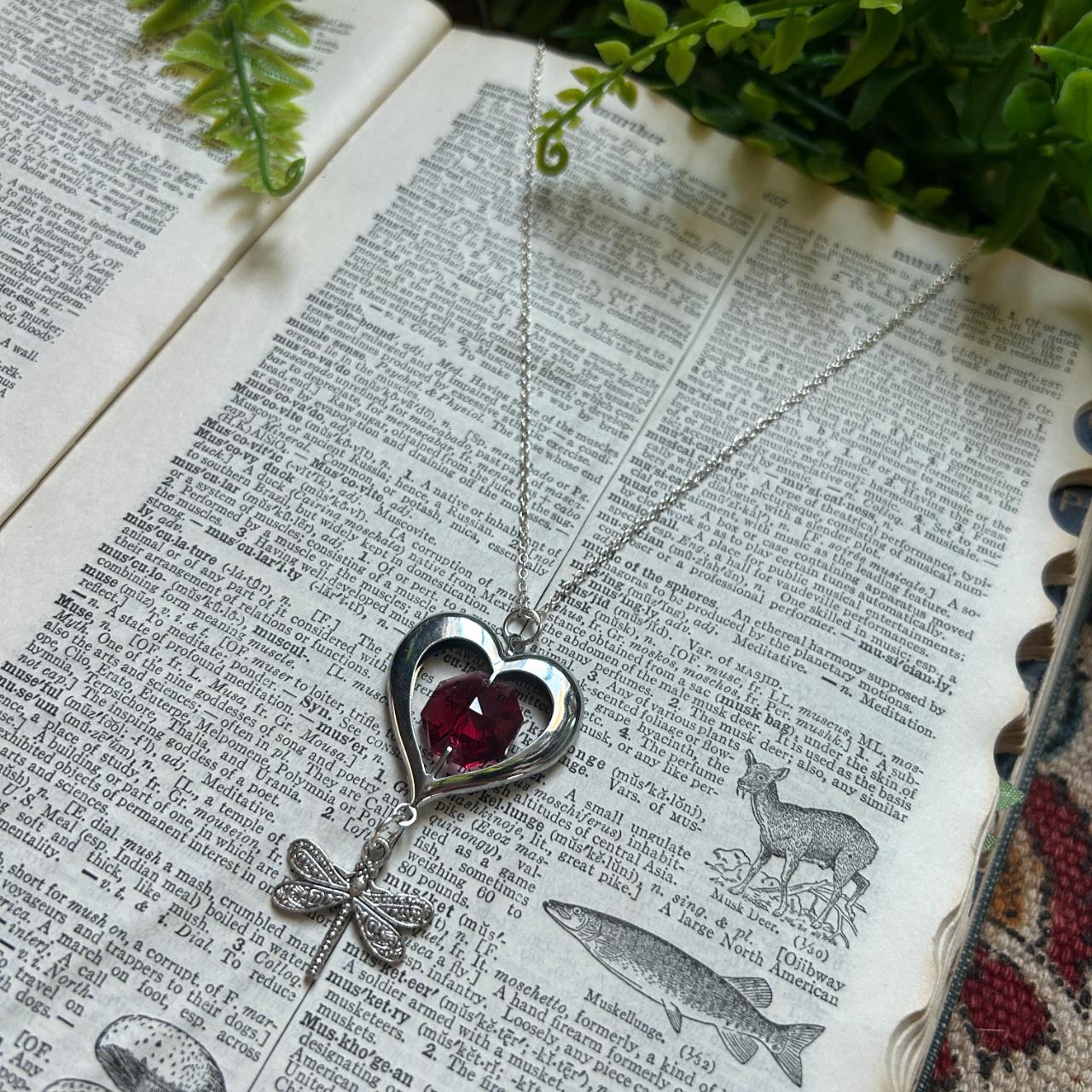 Dragonfly Heart Jewel Amulet 🧚🏼🌹🐉 The most... - Depop
