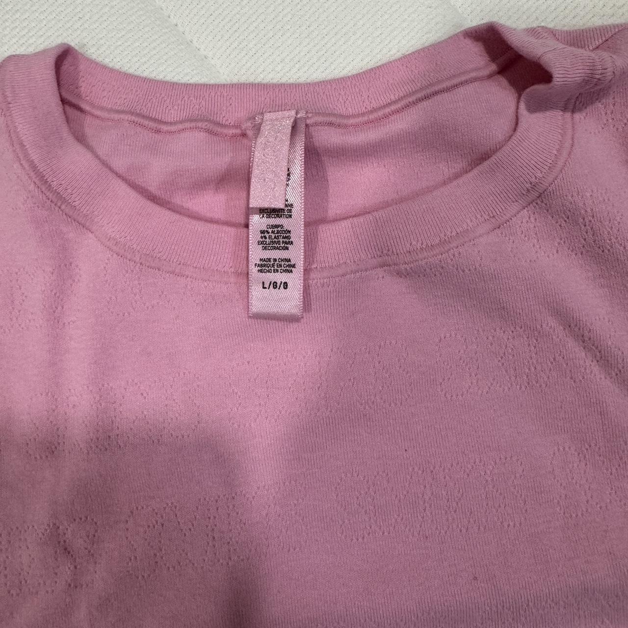 bubble gum pink skims shirt size L wore it once - Depop