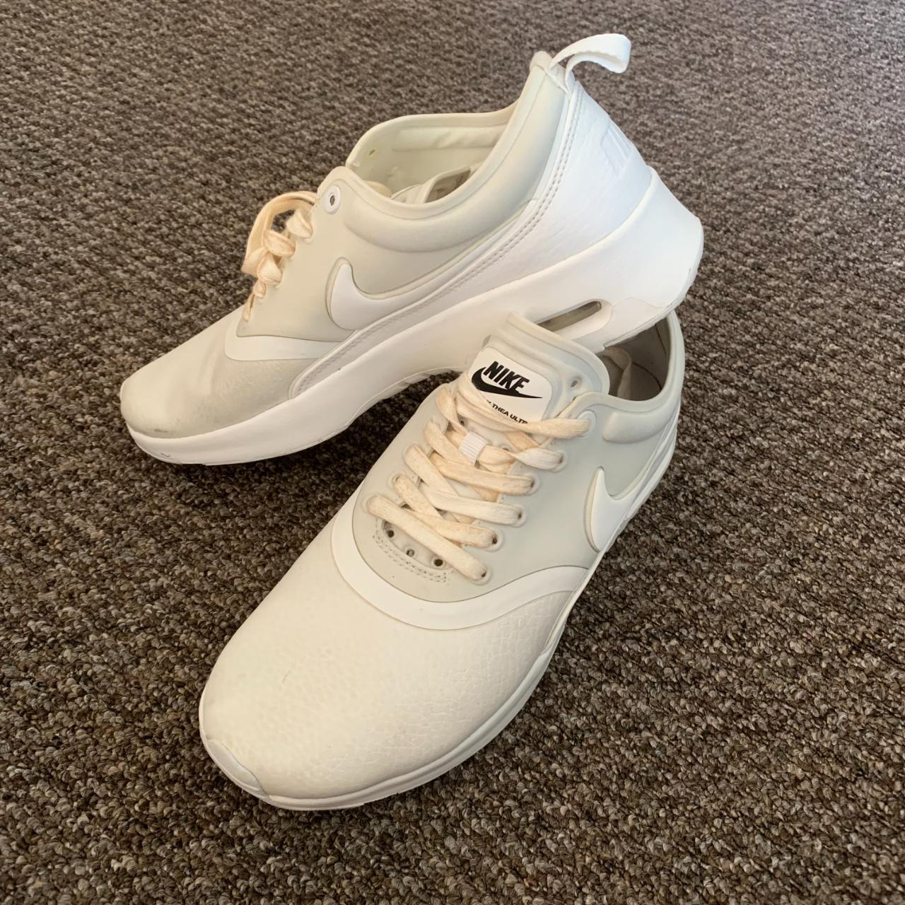 Nike Women's White Trainers | Depop