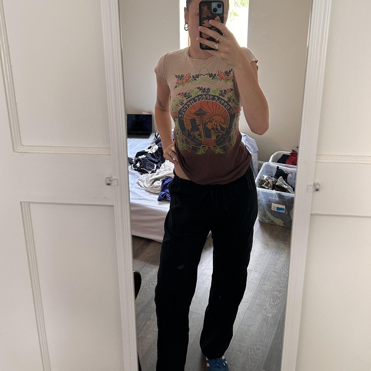 most unique seattle space needle tee super cute... - Depop