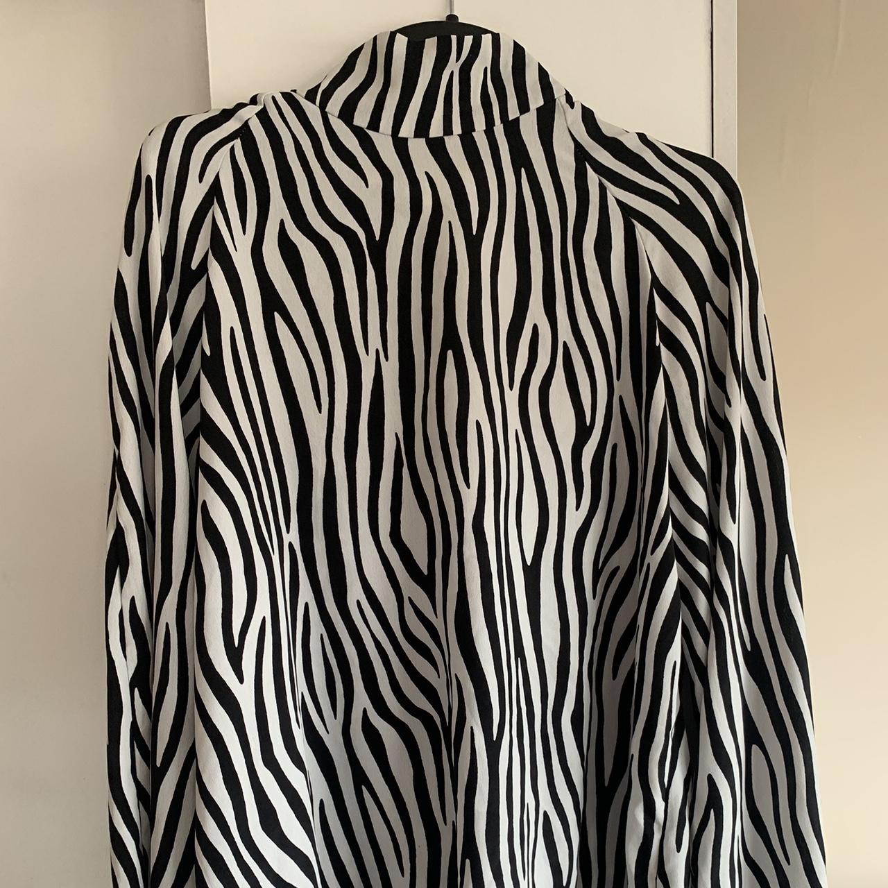 Stunning zebra print blouse/top very comfy, great... - Depop