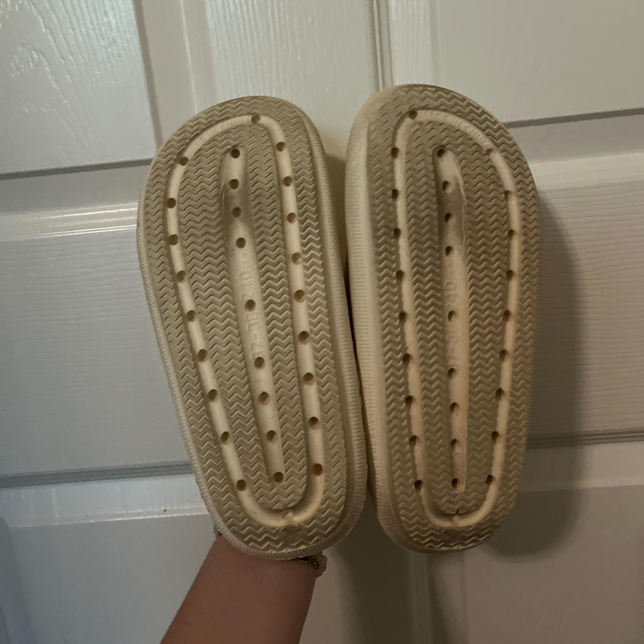 cream comfy slides in women’s 7 - Depop
