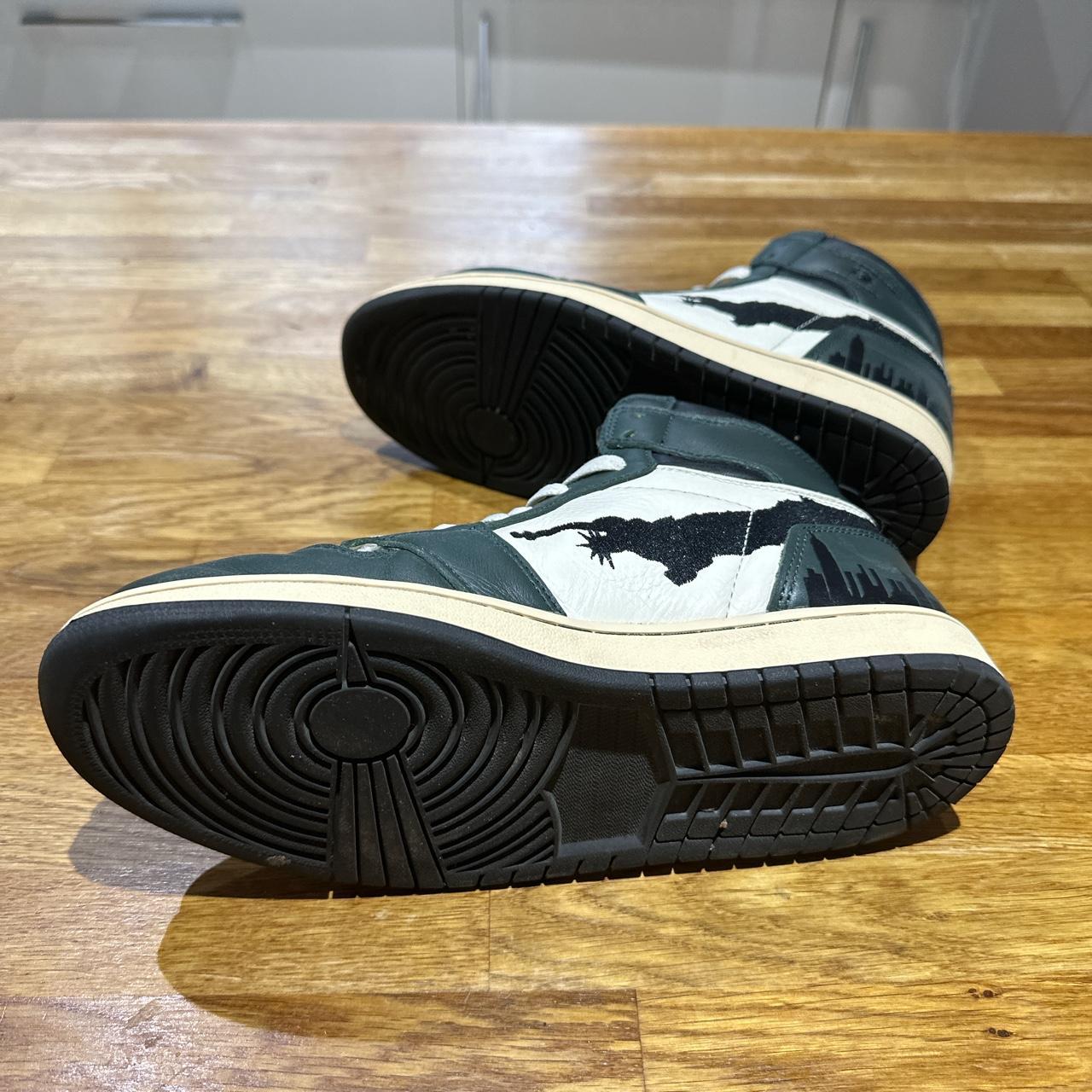 Oree NYC Empire City Highs White Green Size US7 UK... - Depop