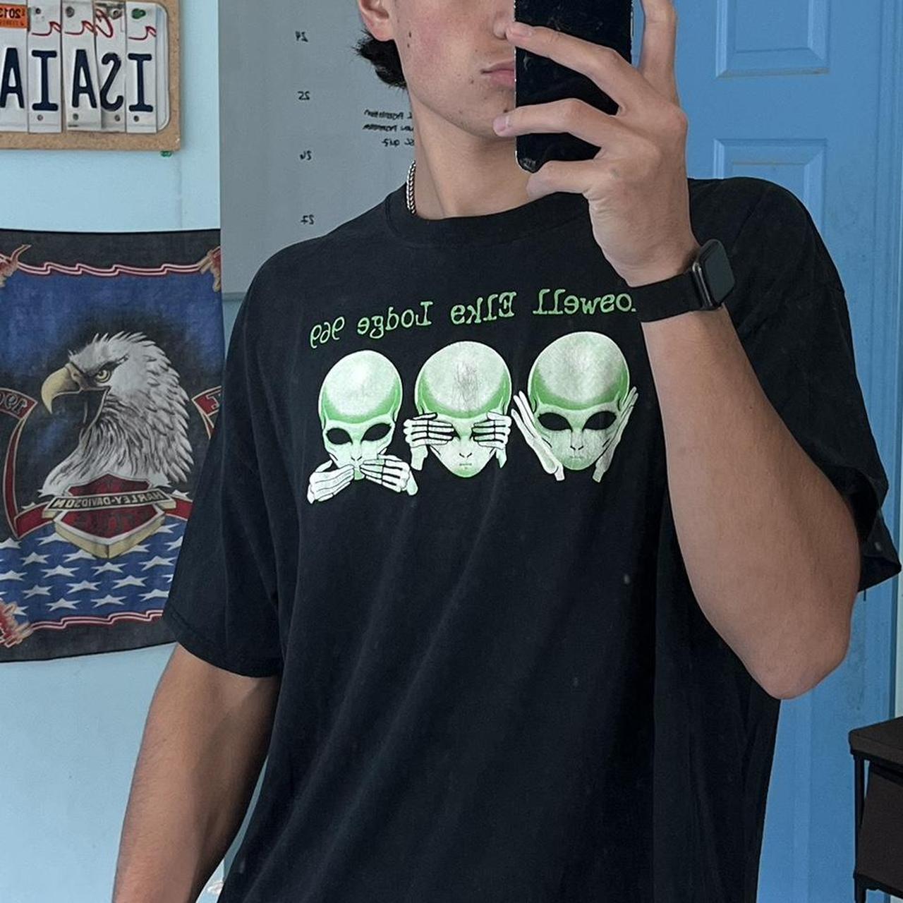 Y2K Alien T-shirt XXXL / Dope print / oversized /... - Depop