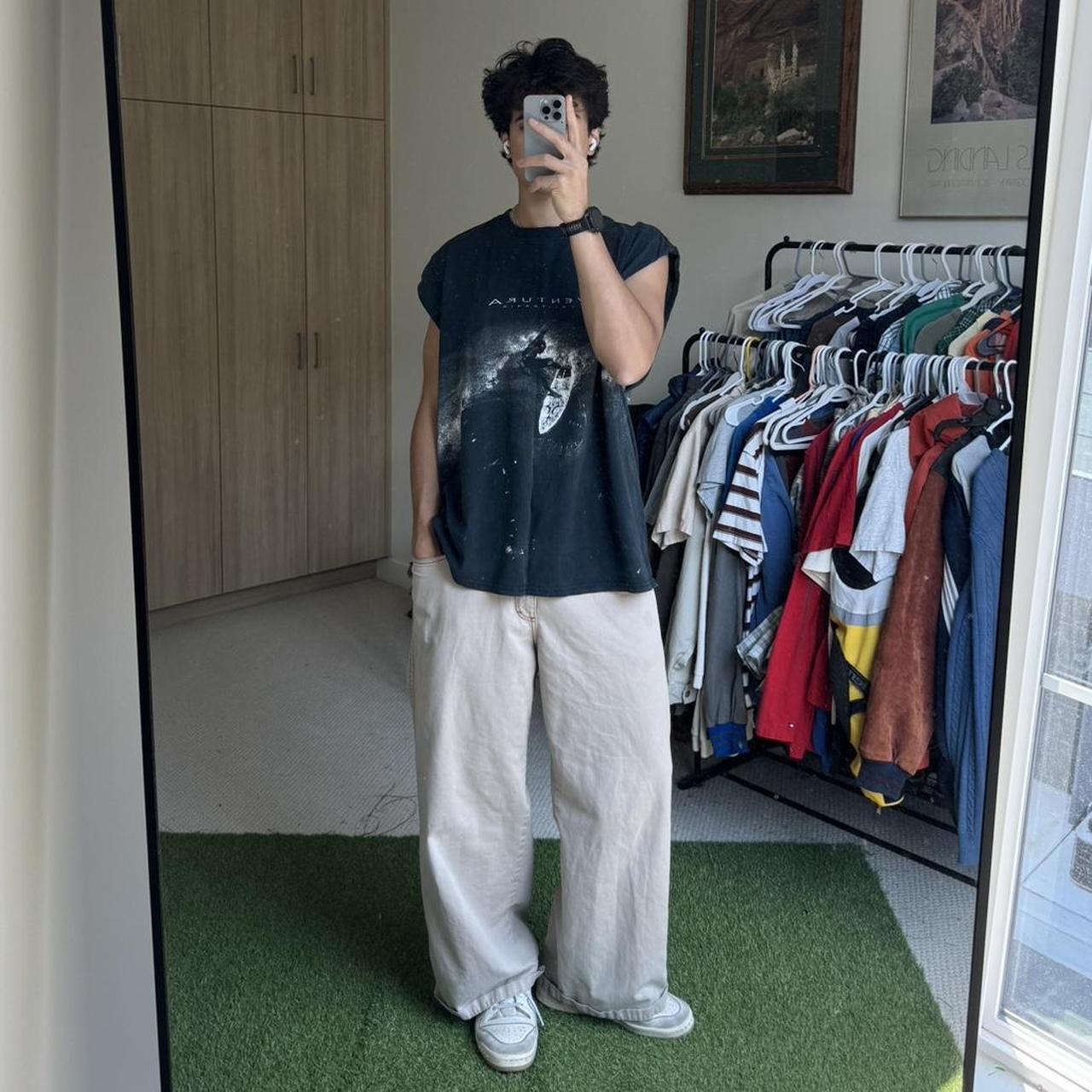 Y2K Surf Muscle T-shirt XXL (6’1) - longer style... - Depop