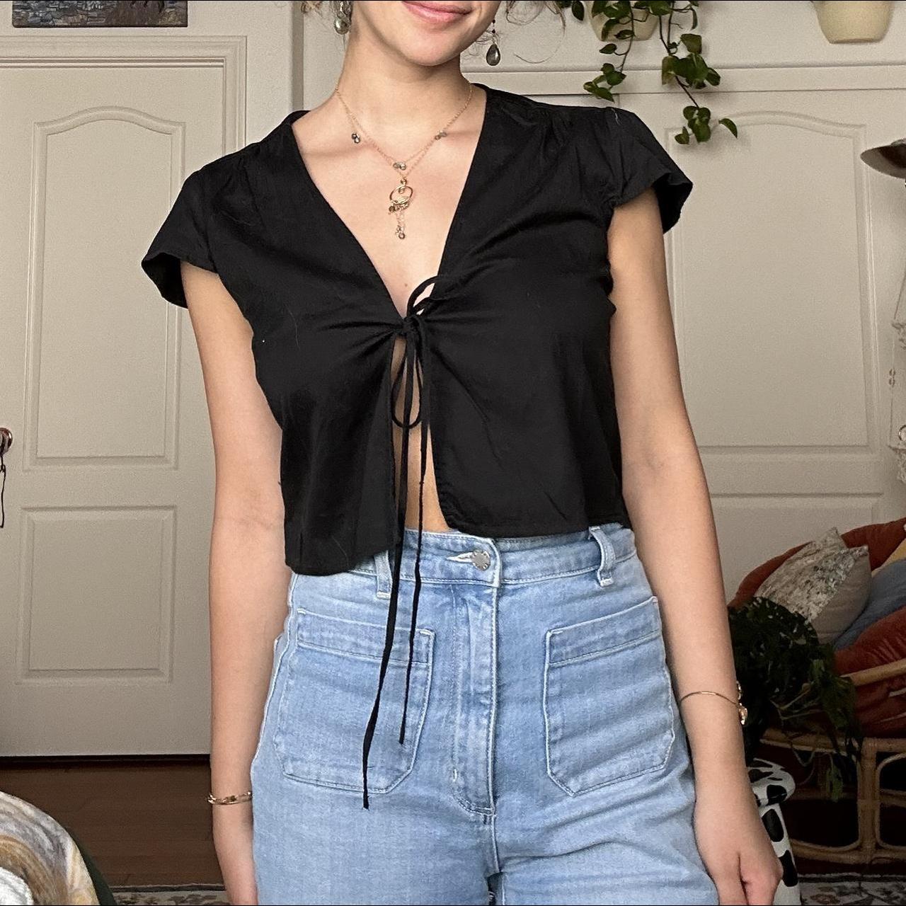 Black brandy melville tie top Never worn Could... - Depop
