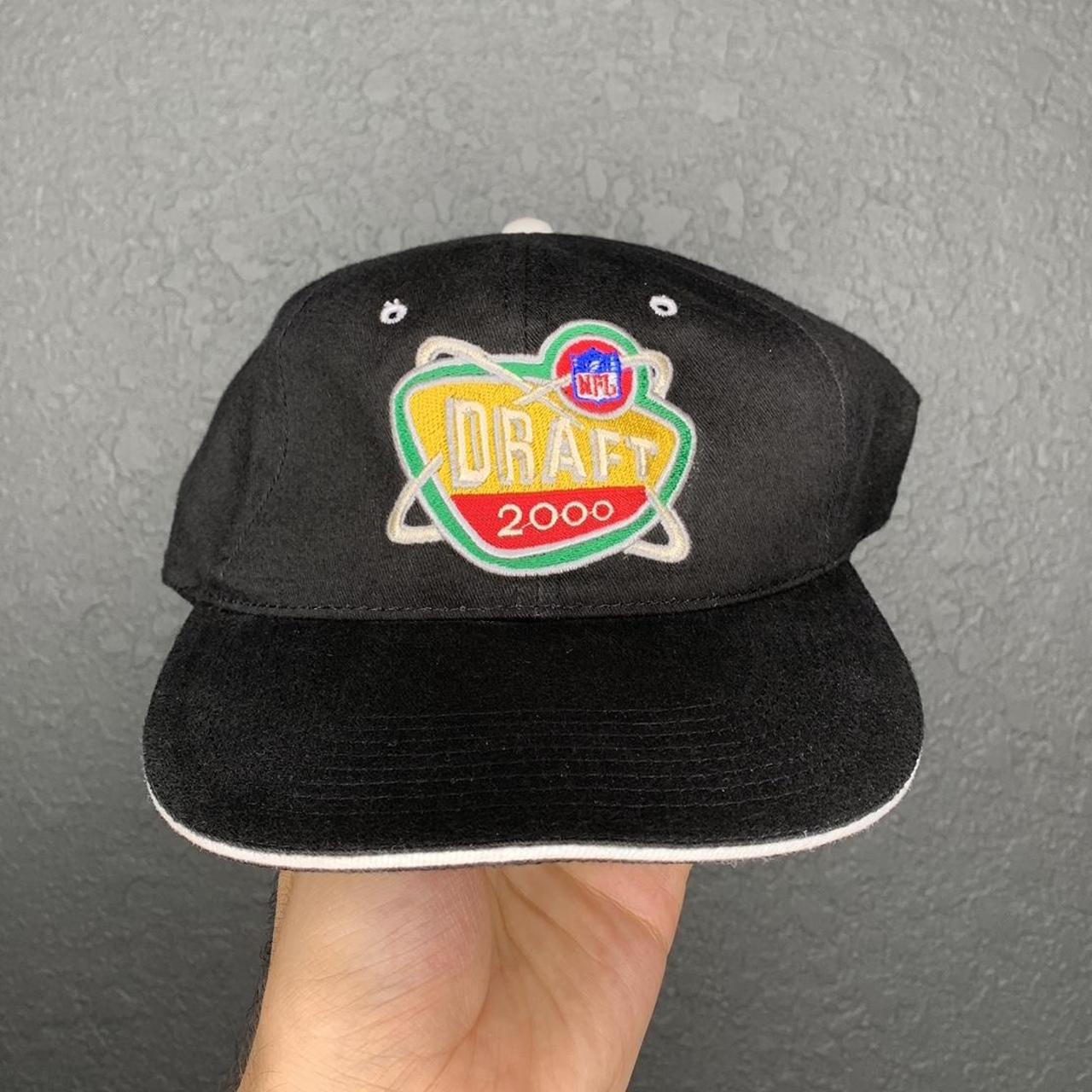 2000 NFL Draft Hat Youngan Tag No Flaws/Excellent... - Depop