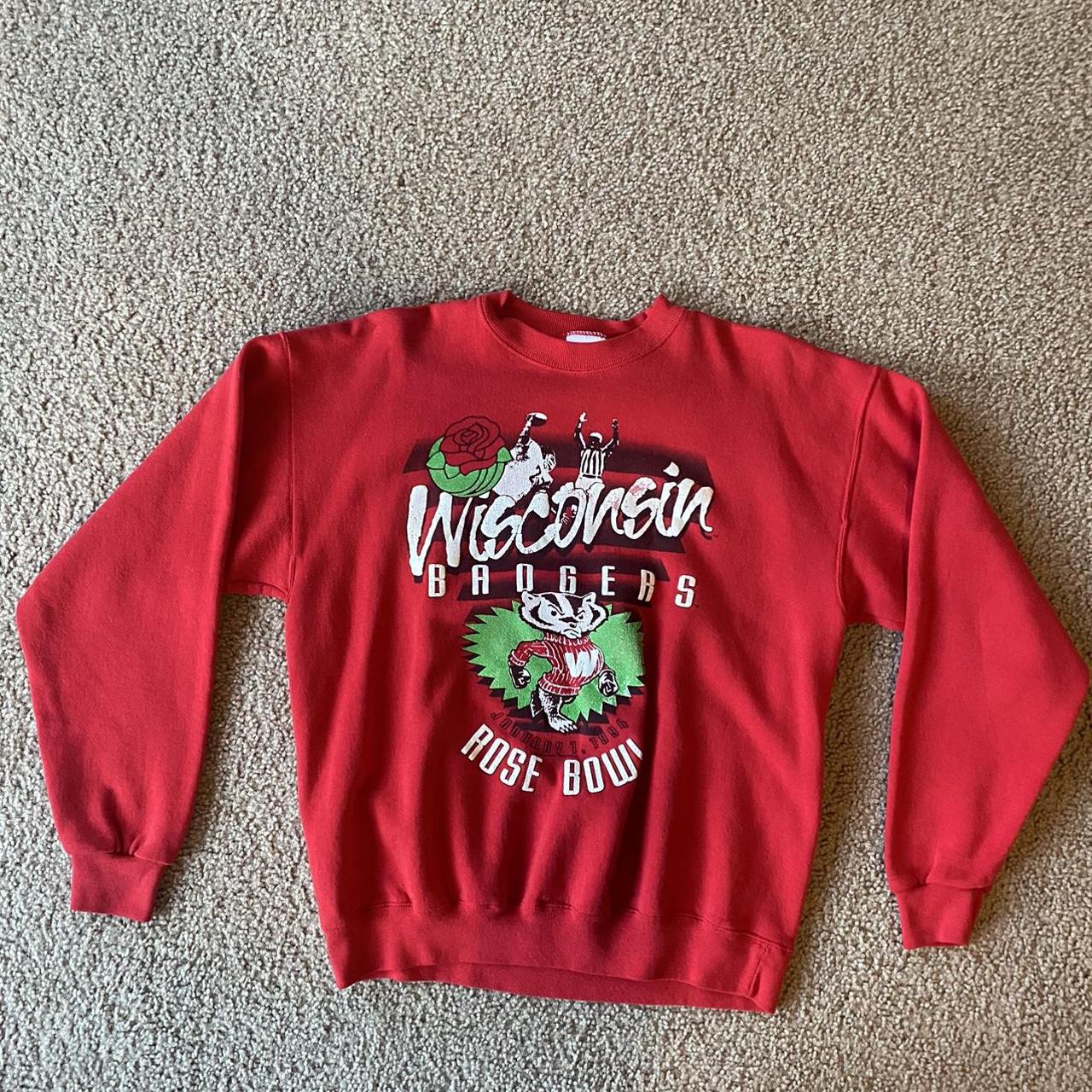 Vintage Wisconsin Badgers crewneck Great... - Depop