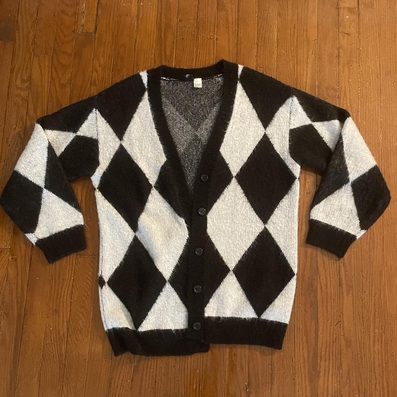 black & white diamond pattern cardigan from h&m... - Depop