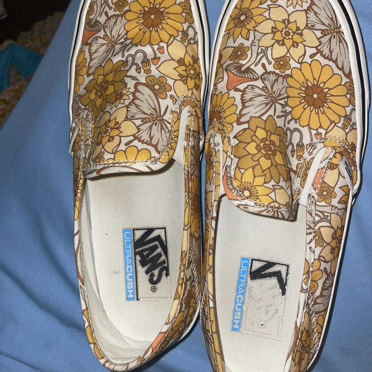 Floral vans have only worn about 5 times - Depop