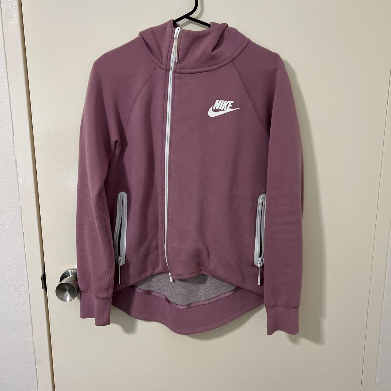 Nike pink jacket size XS - Depop