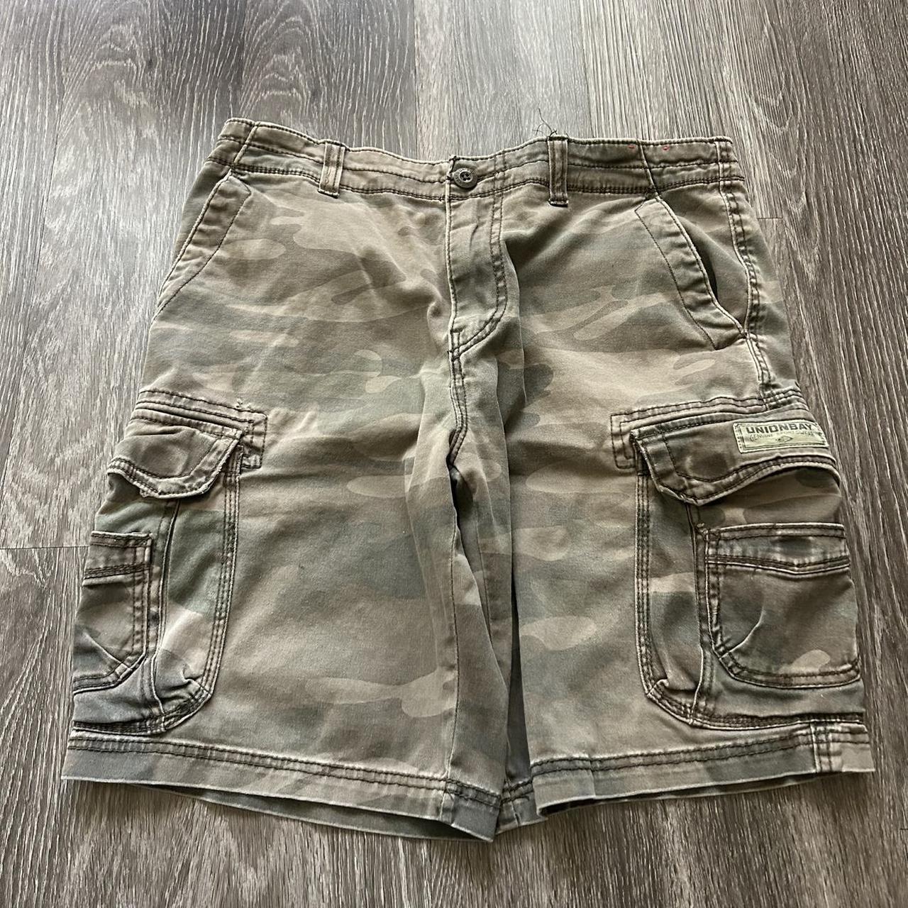 y2k grunge baggy camo cargo jorts ★ 2000s emo... | Depop
