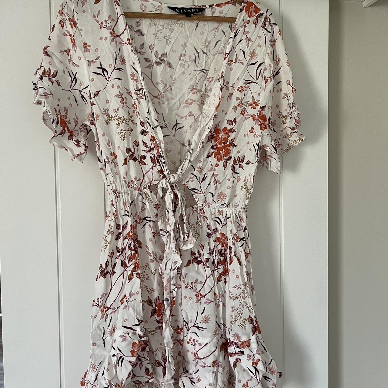 Kivari Size M - Depop