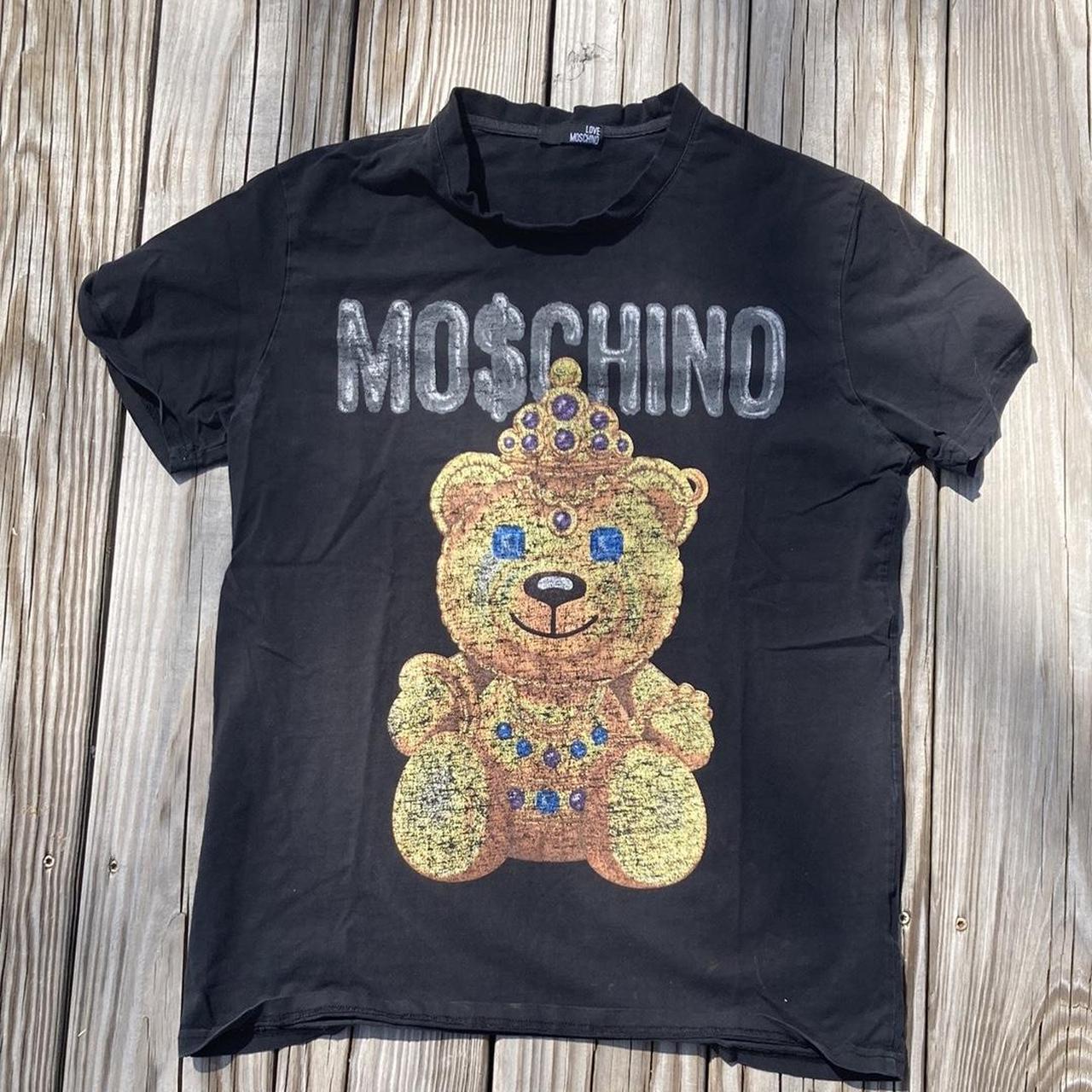 Moschino shirt Really used - Depop