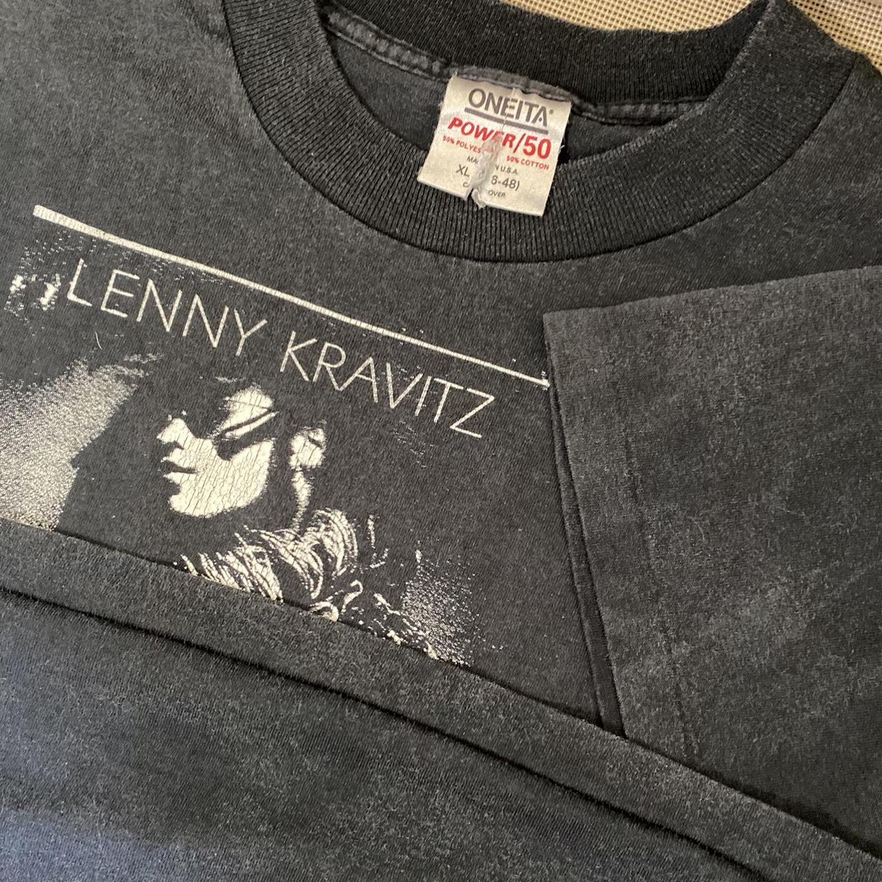 Men's Black and Red T-shirt | Depop