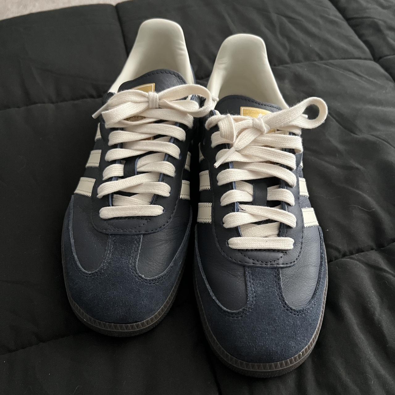 Adidas Samba OG midnight navy Men’s sz. 9 Only used... - Depop