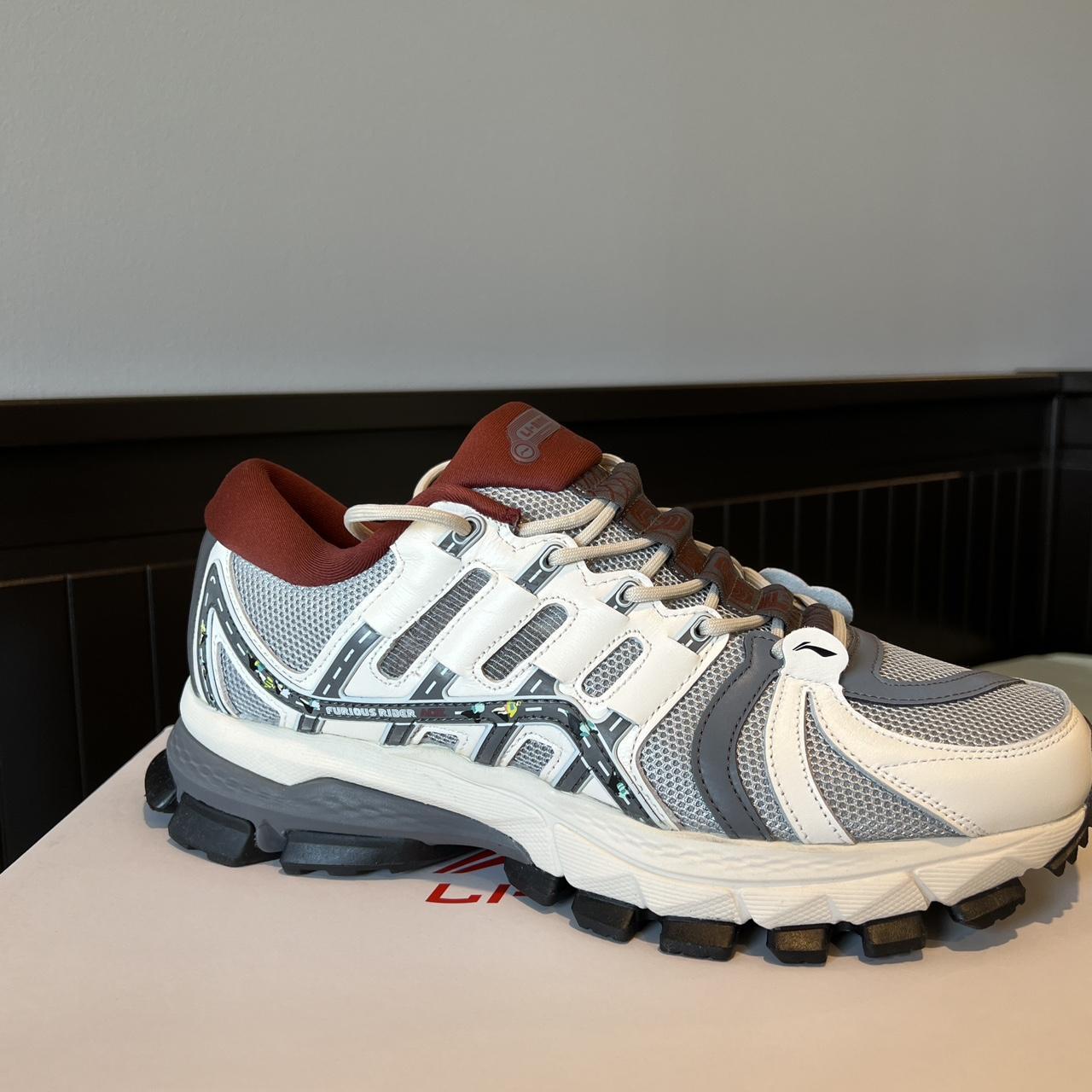 Brand New Li-Ning Chunky Sneakers in mens Size 10. - Depop