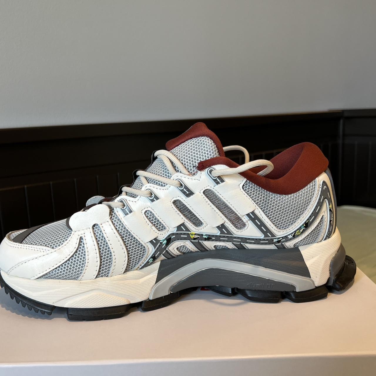 Brand New Li-Ning Chunky Sneakers in mens Size 10. - Depop