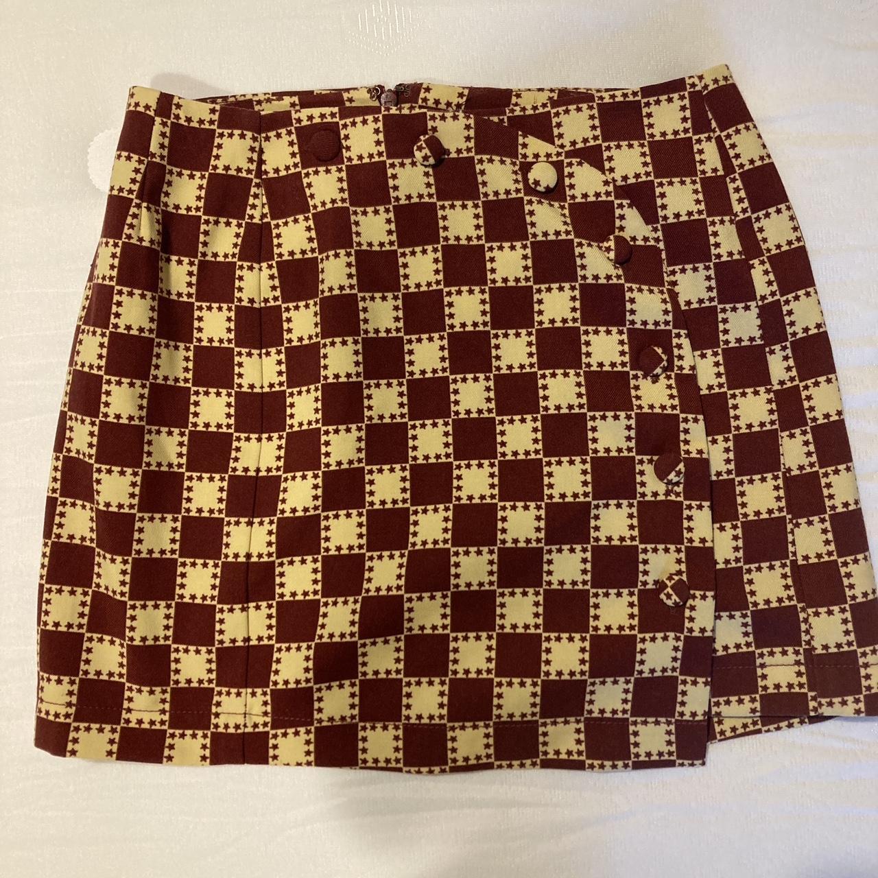 super funky and cool printed urban outfitters mini... - Depop