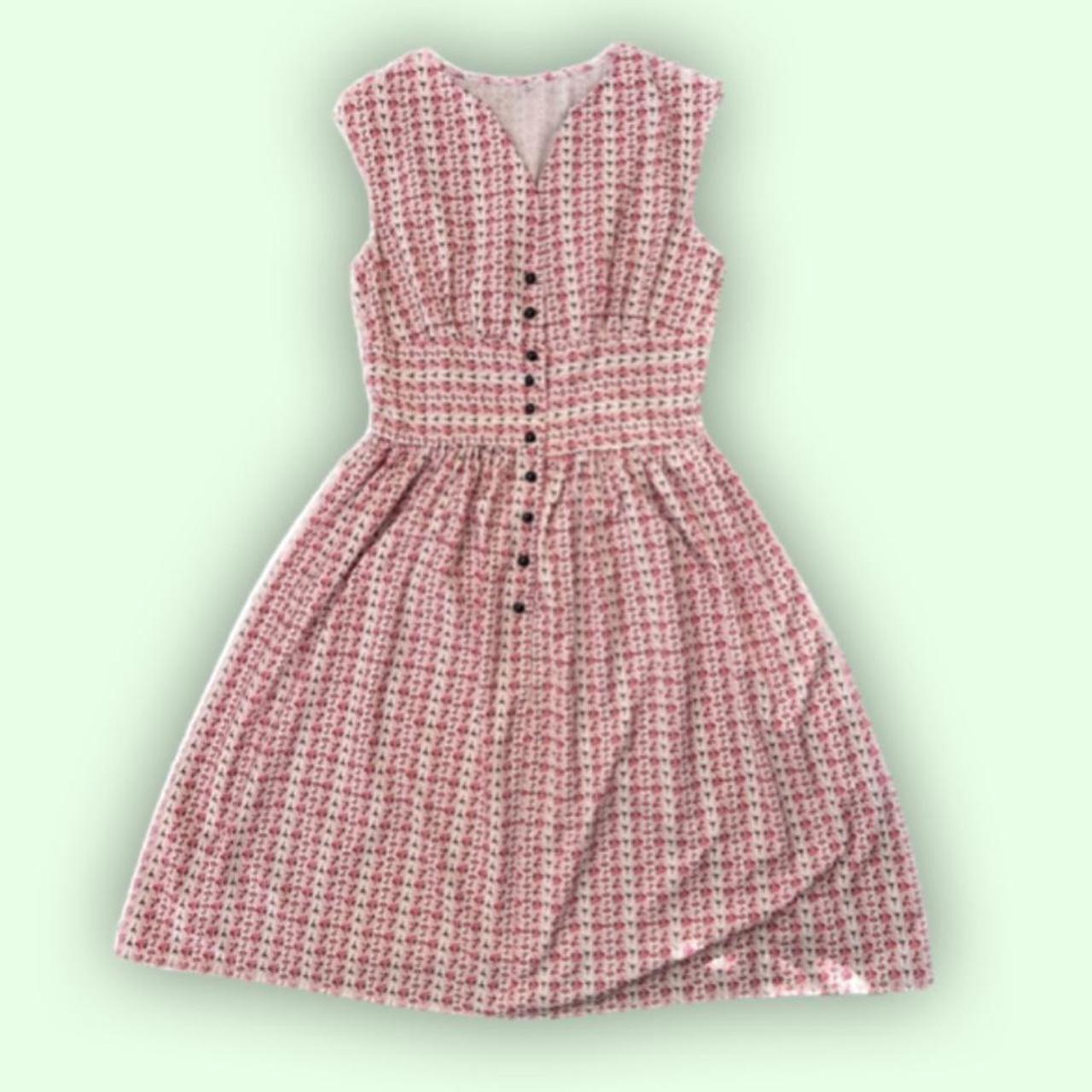 Cute pink dress -floral pattern- size small says the... - Depop