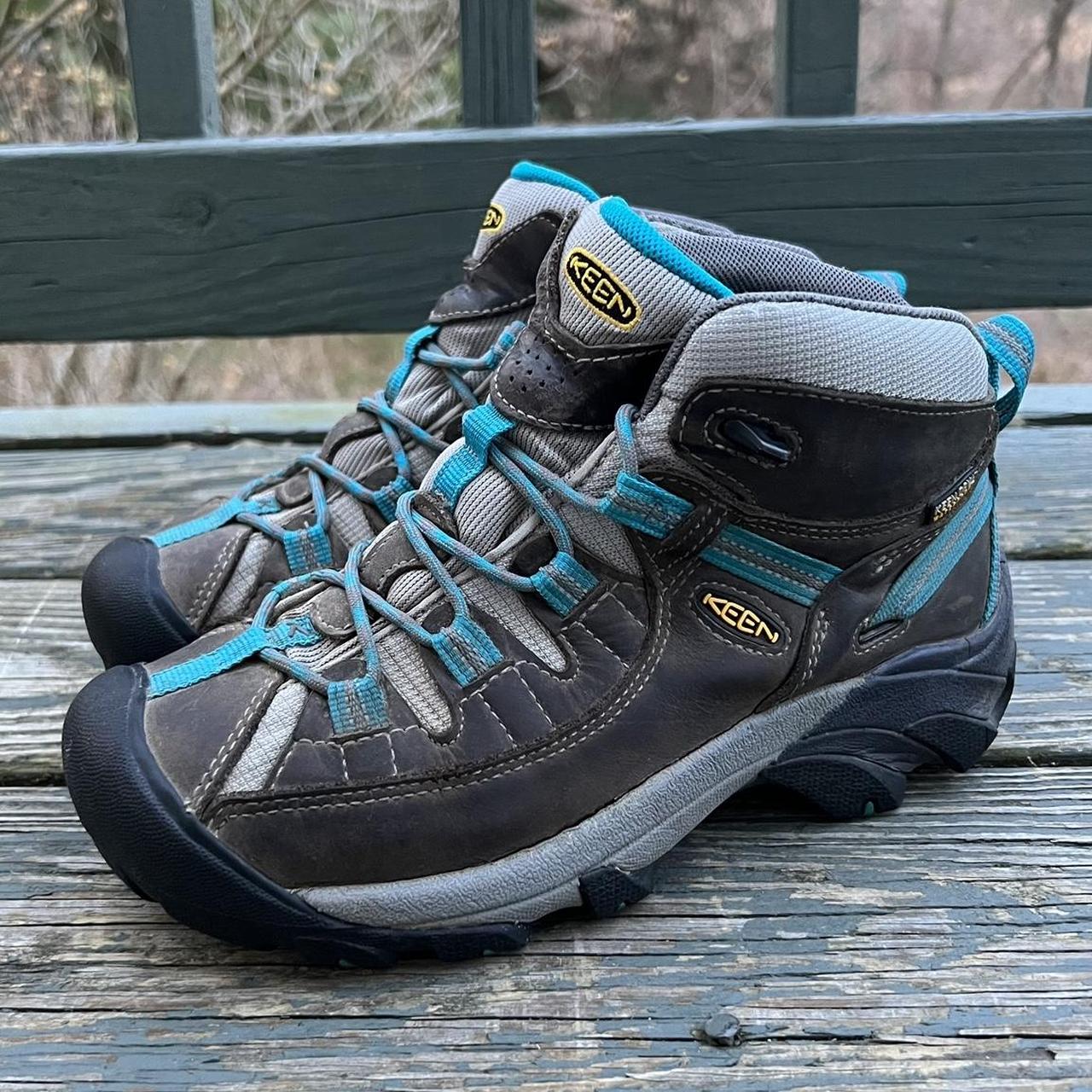 Keen Women's Brown and Blue Boots | Depop