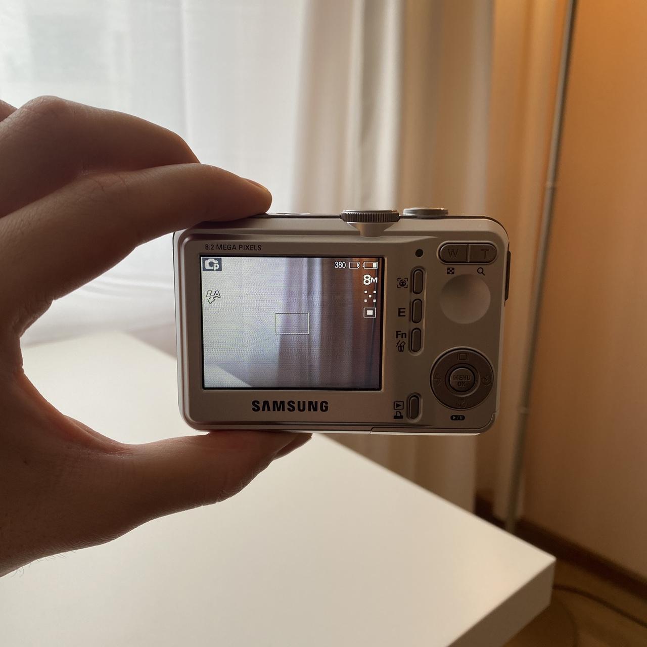 Samsung Grey Cameras-and-accessories | Depop