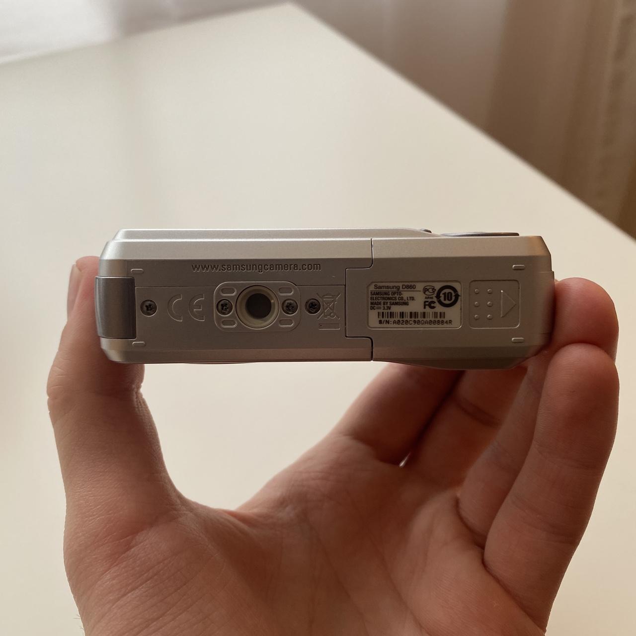 Samsung Grey Cameras-and-accessories | Depop