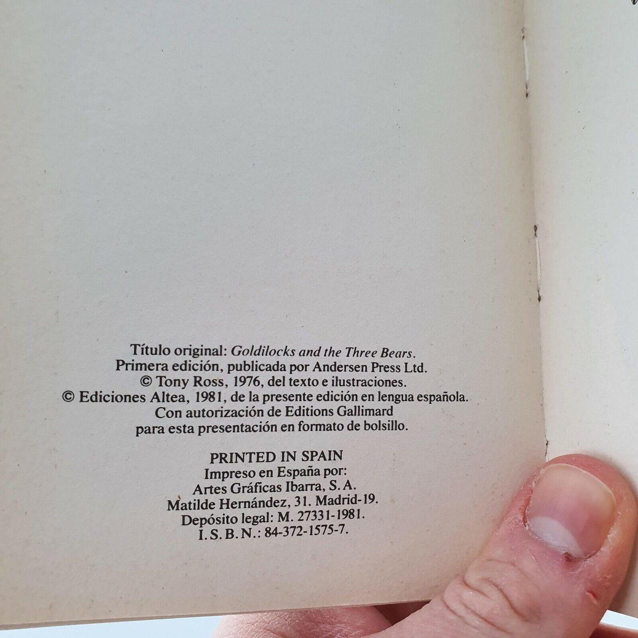 This is the Rizos De Oro Y Tres Osos Book by Tony... - Depop