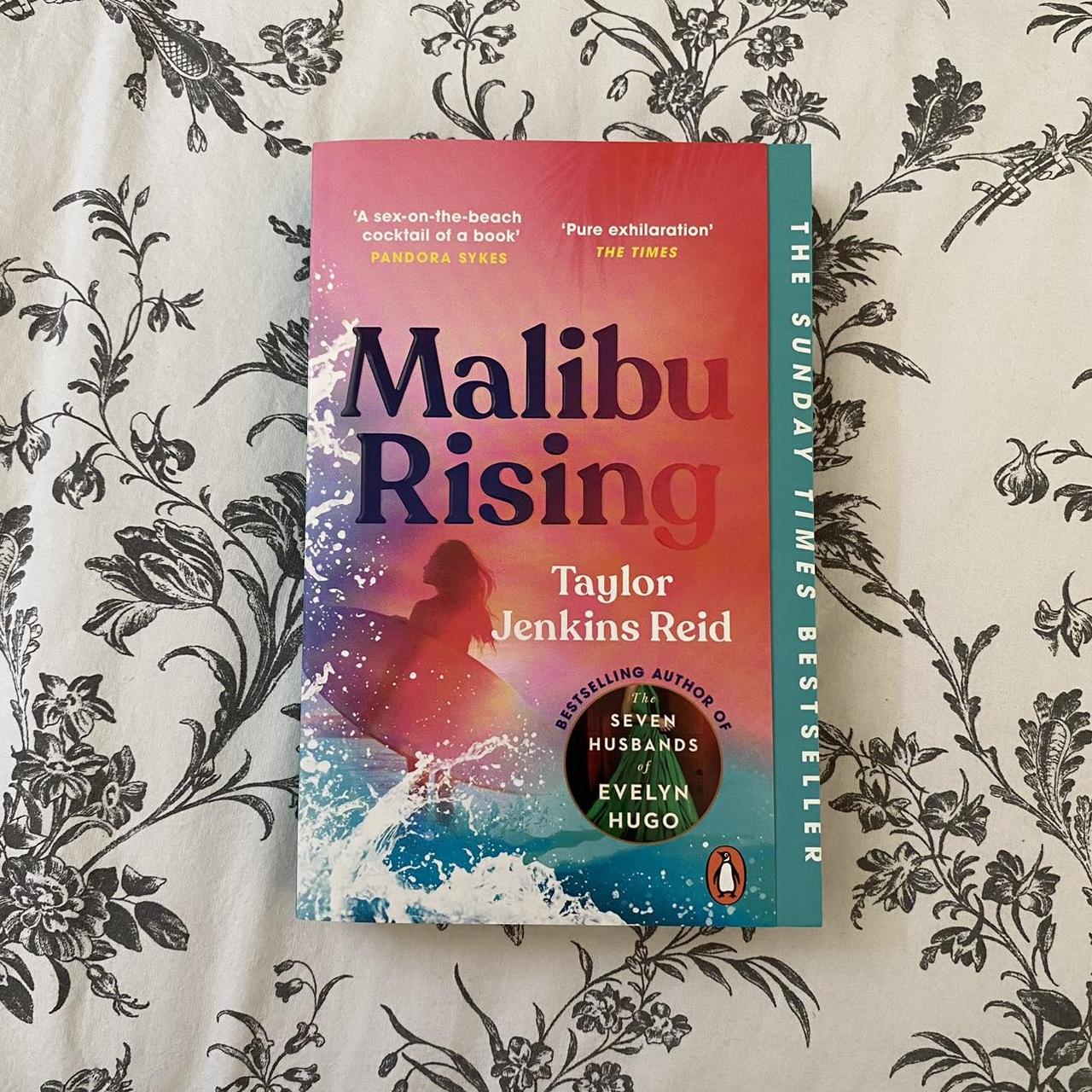 Taylor Books | Depop