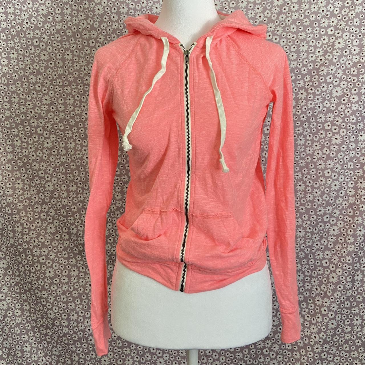 American Eagle Outfitters Women's Sweatshirt | Depop