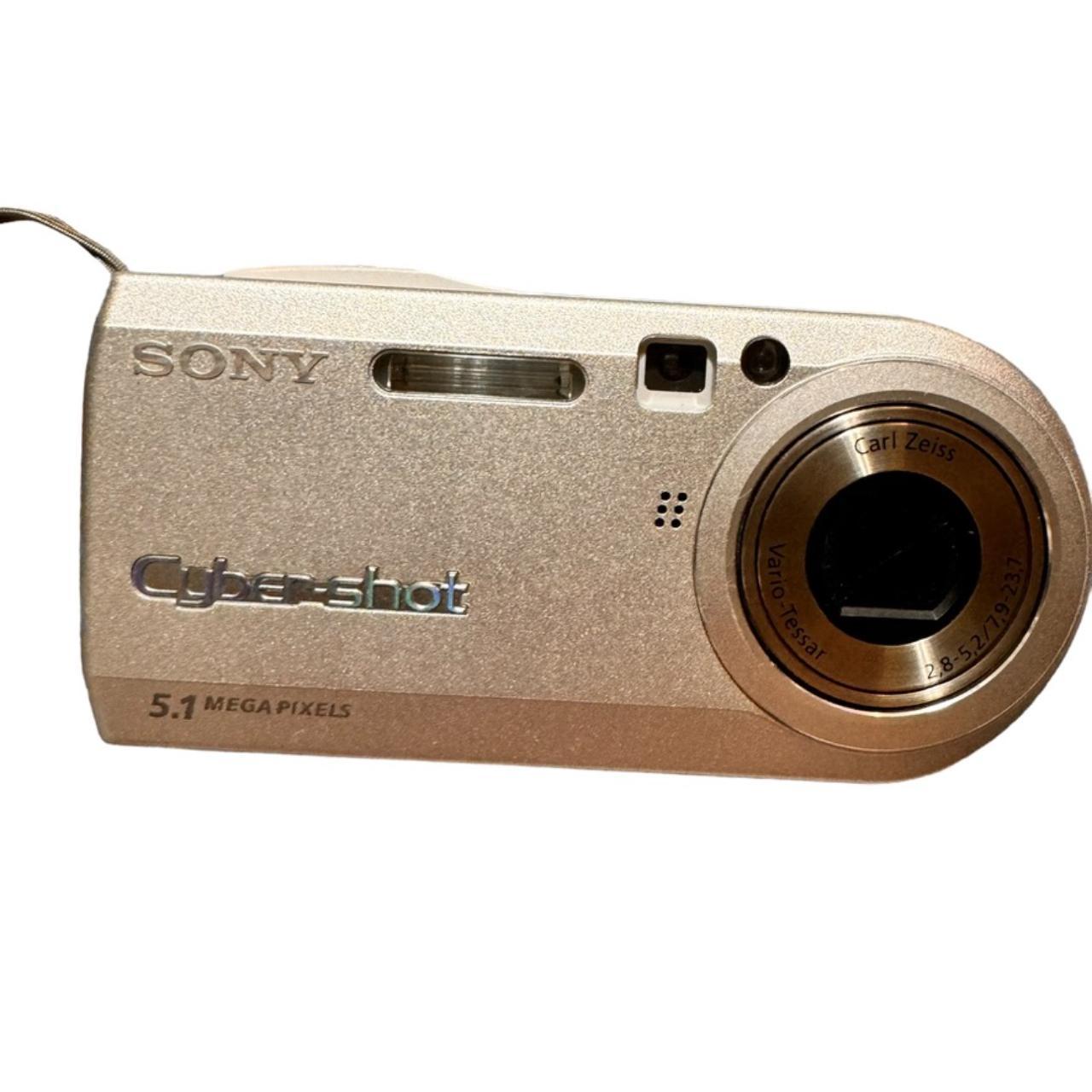 y2k sony cybershot camera Comes with battery and... - Depop