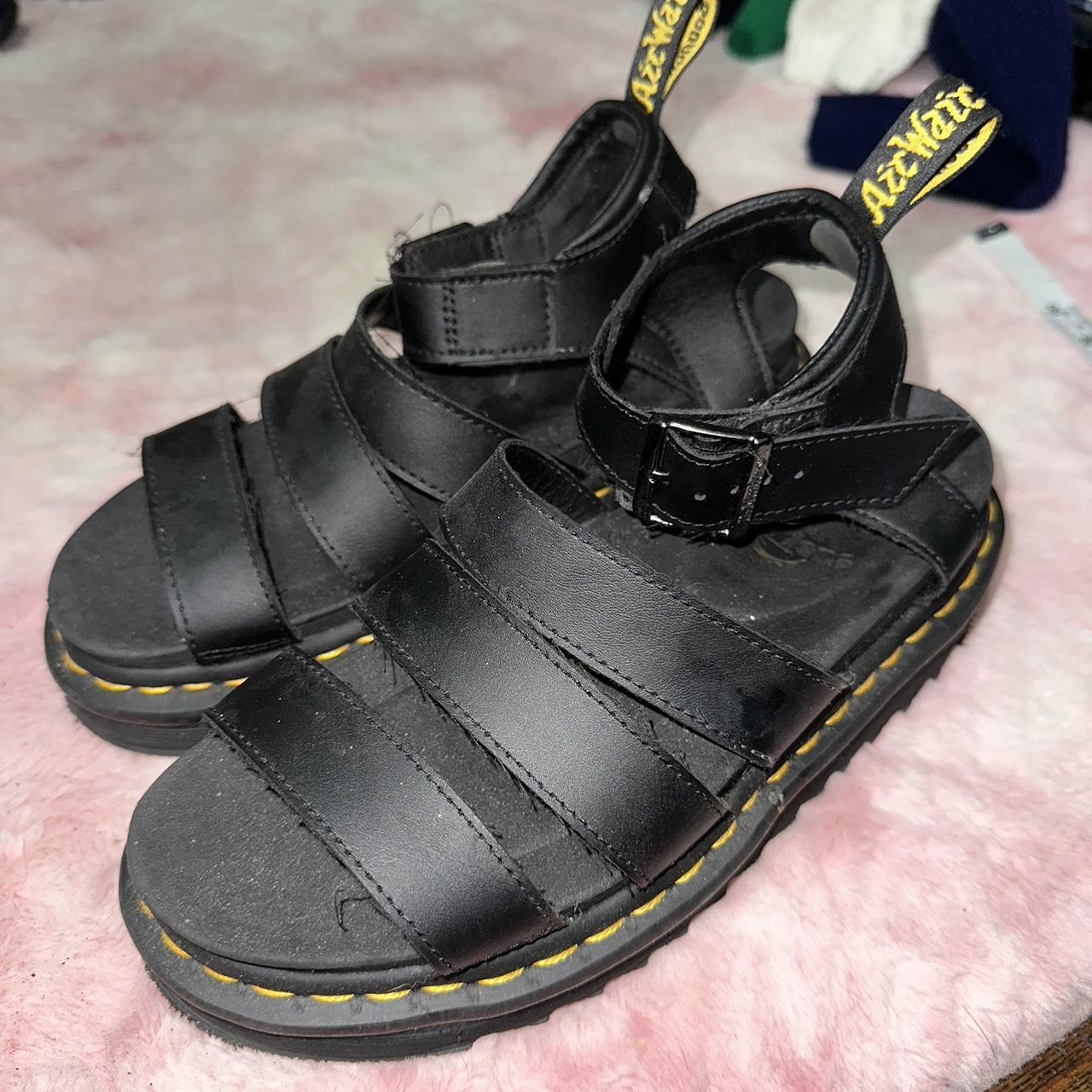 Comfy platform doc sandals ! Size 6 - Depop