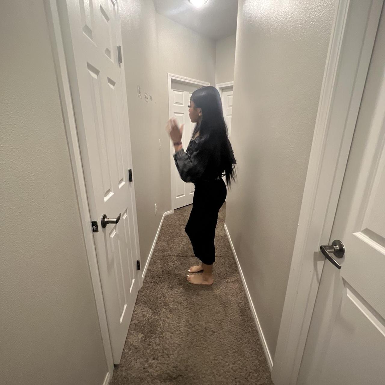 NEED GONE ASAP ‼️‼️‼️ This hair is a 24 inch buss down... - Depop