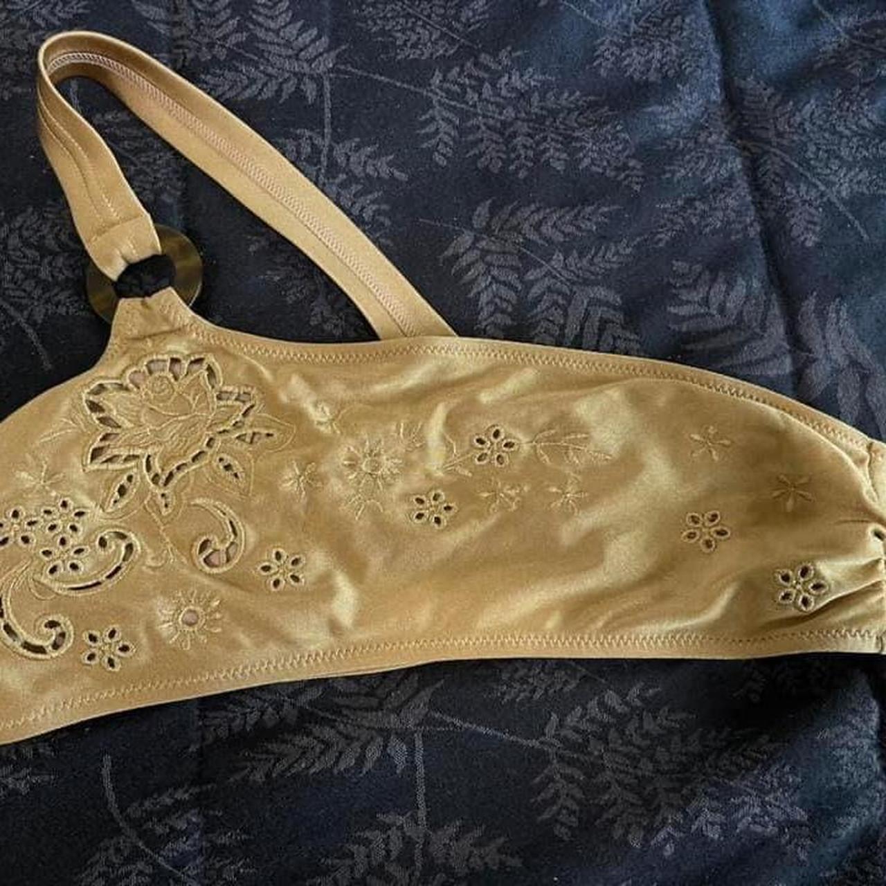 Spell Bikini top - Depop