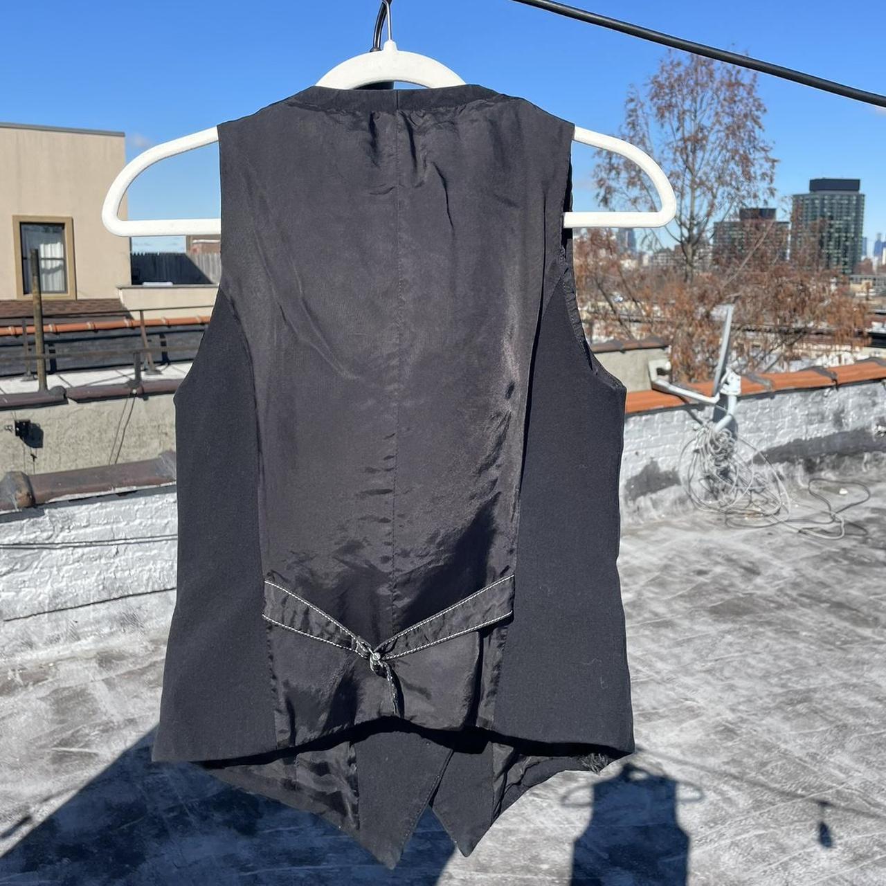 Priya Vest- Black - Depop